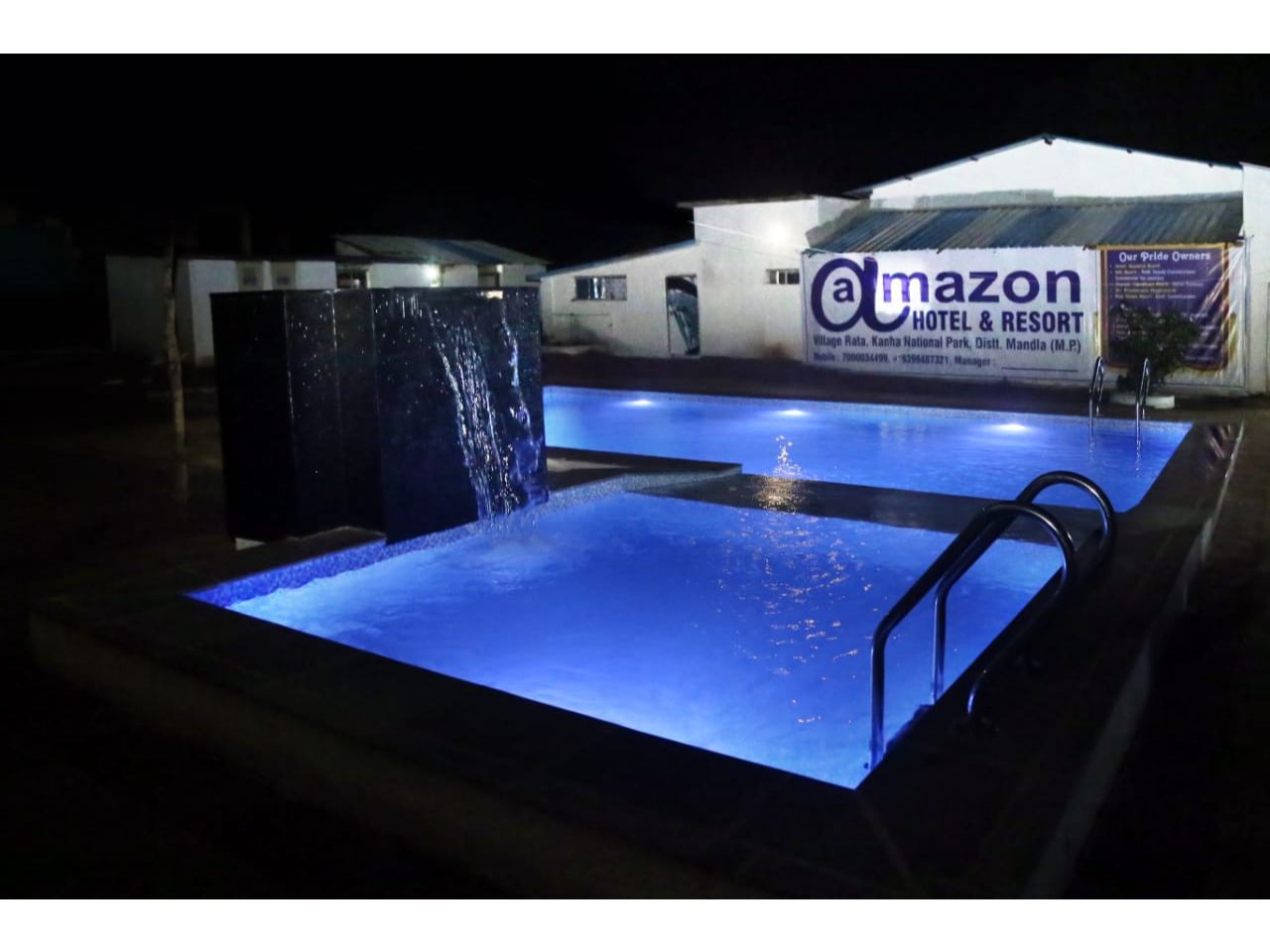 Amazon Hotel and Resort 𝗕𝗢𝗢𝗞 Bichhiya Resort