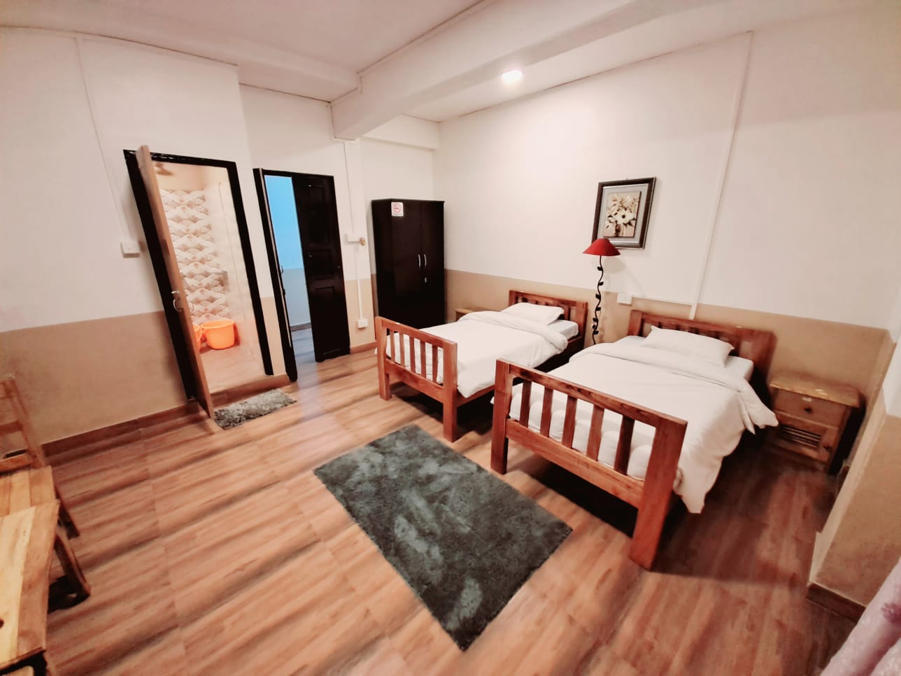 Happy Homes 3BHK At Dhankheti 𝗕𝗢𝗢𝗞 Shillong Homestay