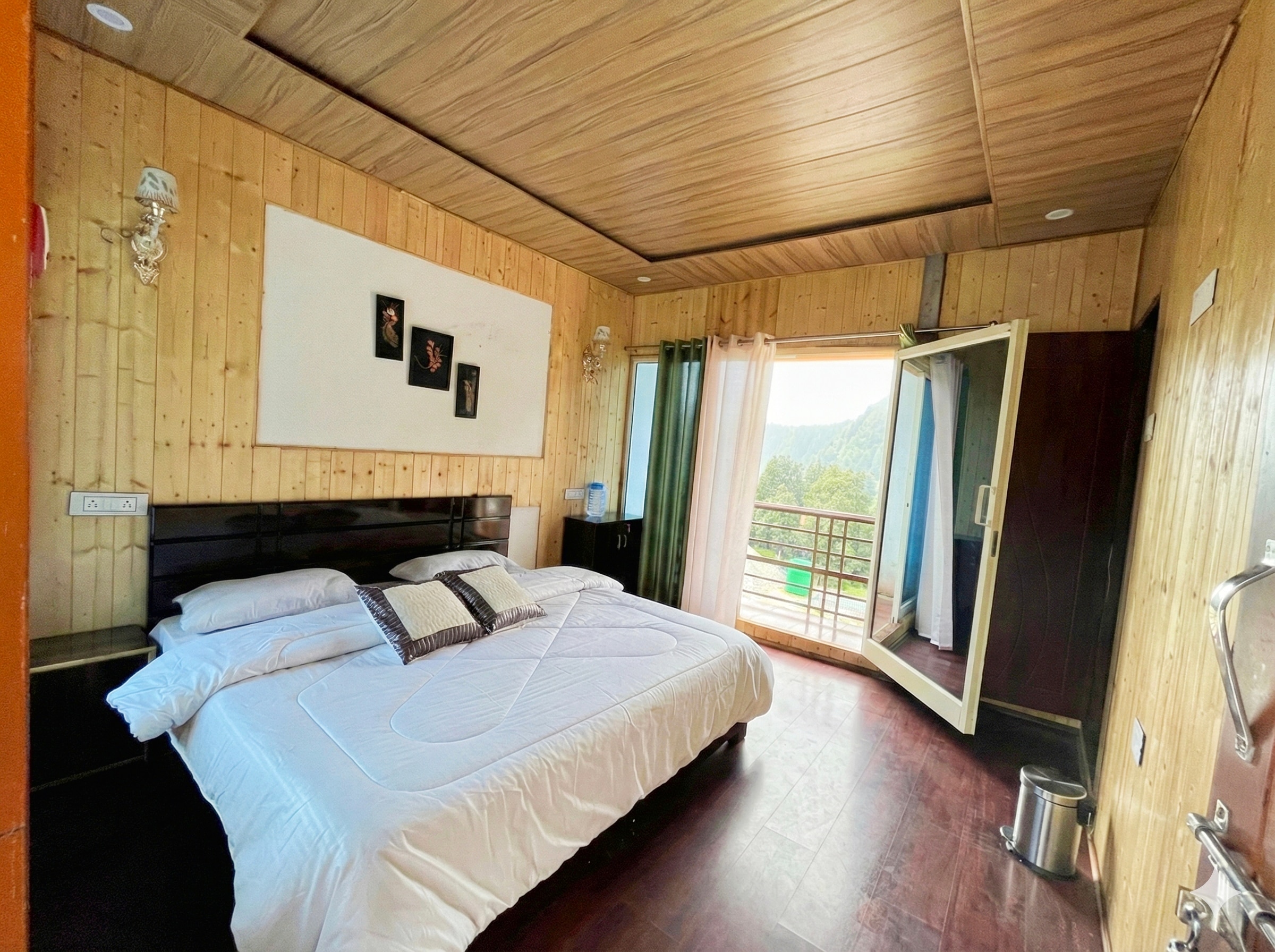 choptagauravhotelbhulkan 𝗕𝗢𝗢𝗞 Chopta Cottage