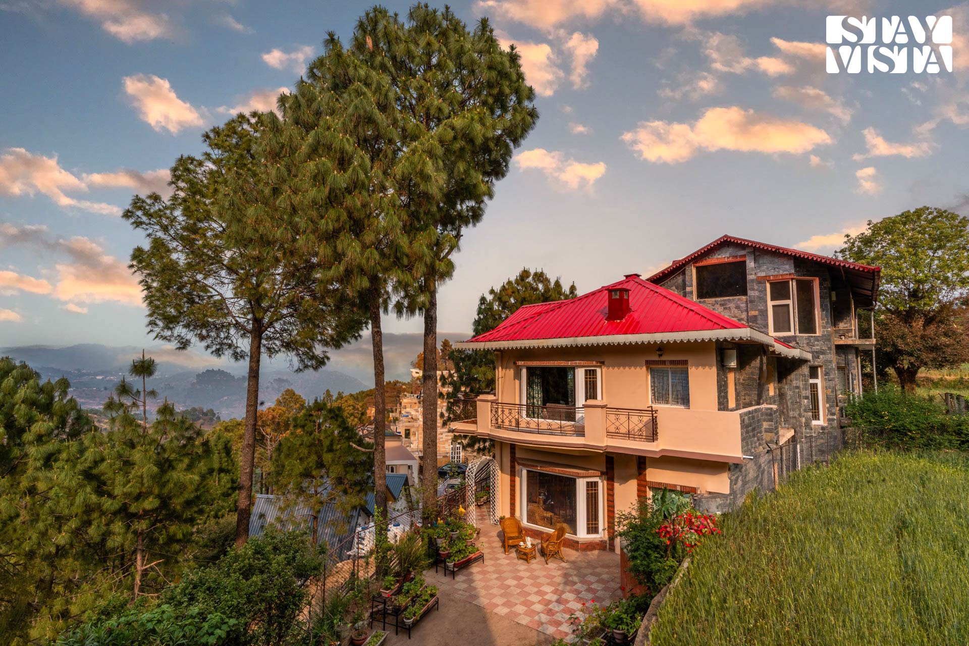 Photos of StayVista at Cosy Crest - Villa in Kasauli