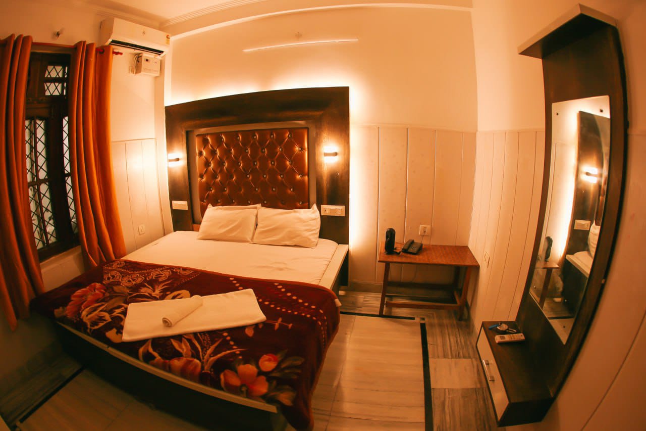 Maa Vaibhav Laxmi Guest House Tapovan Rishikesh Rishikesh - Reviews ...