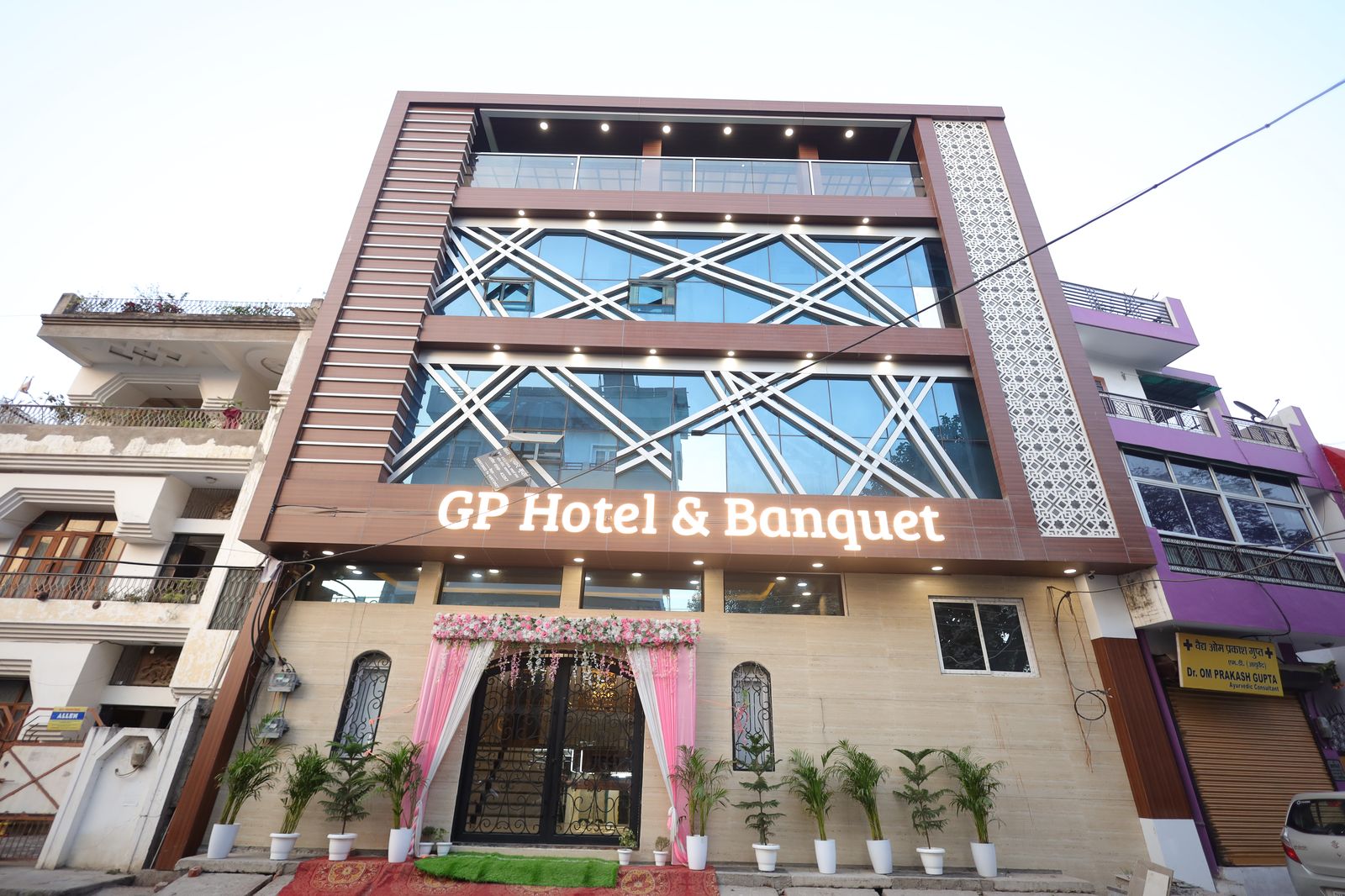 GP Hotel & Banquet Lucknow Lucknow - Reviews, Photos & Offer