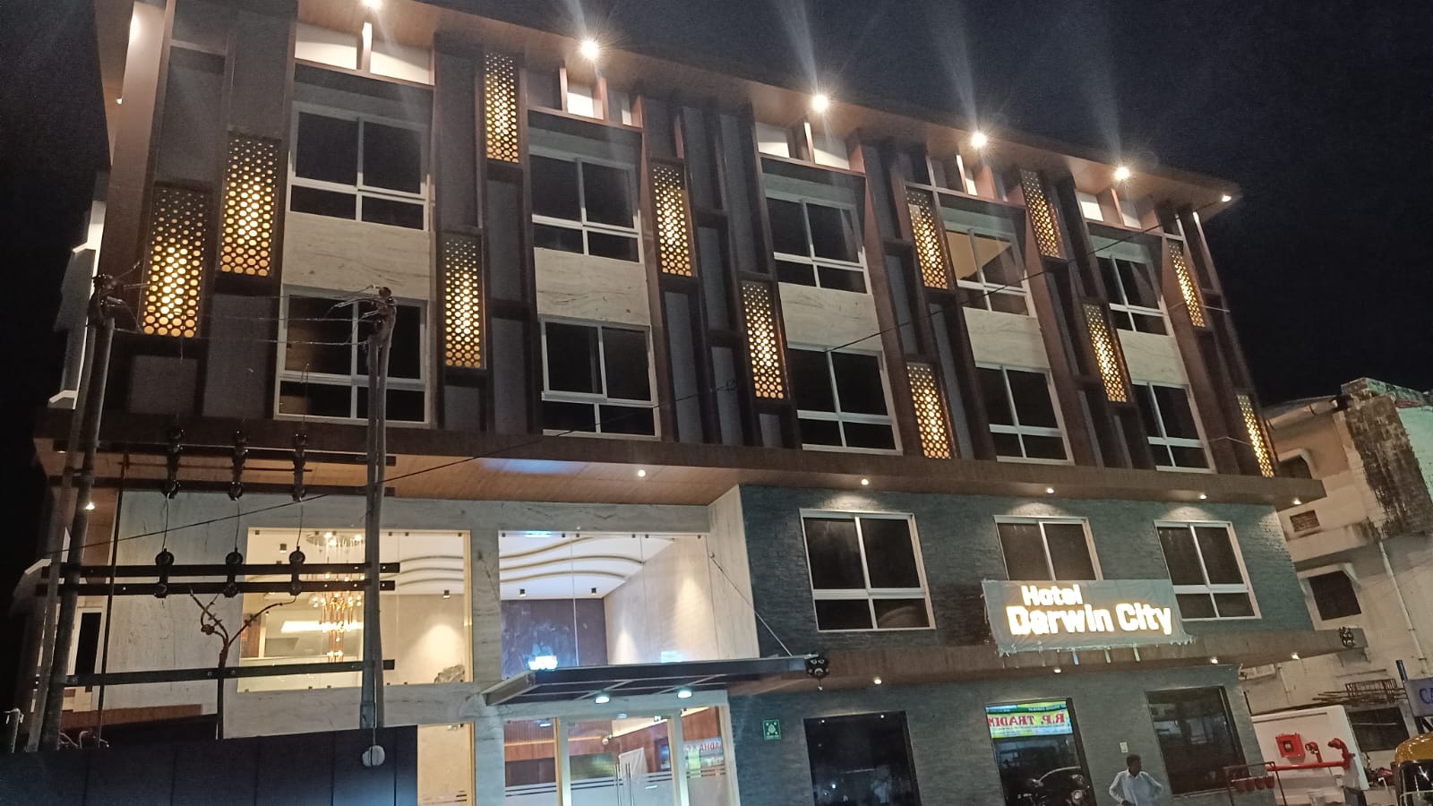 HOTEL DARWIN CITY 𝗕𝗢𝗢𝗞 Port Blair Hotel