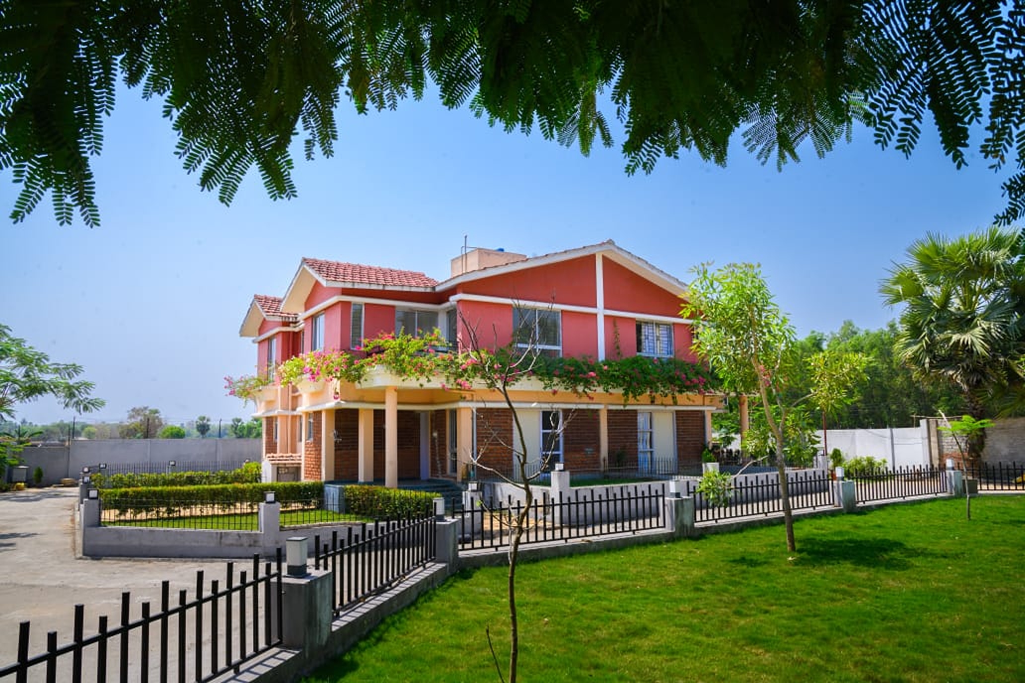 Senjuti A Tranquil Villa at Bolpur 𝗕𝗢𝗢𝗞 Shantiniketan Apartment