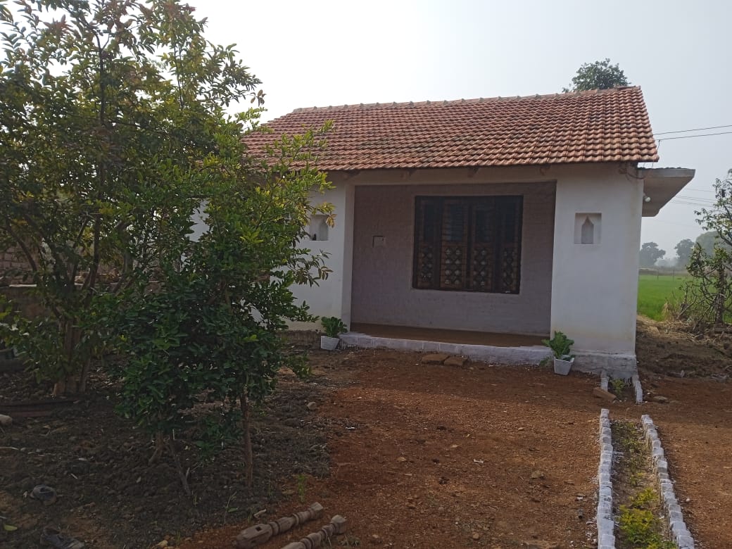Kushum hom staye 𝗕𝗢𝗢𝗞 Sirmaur, Madhya Pradesh Homestay