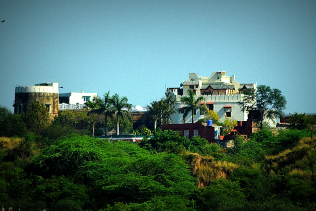 Bharat Garh Fort 𝗕𝗢𝗢𝗞 Ropar Hotel