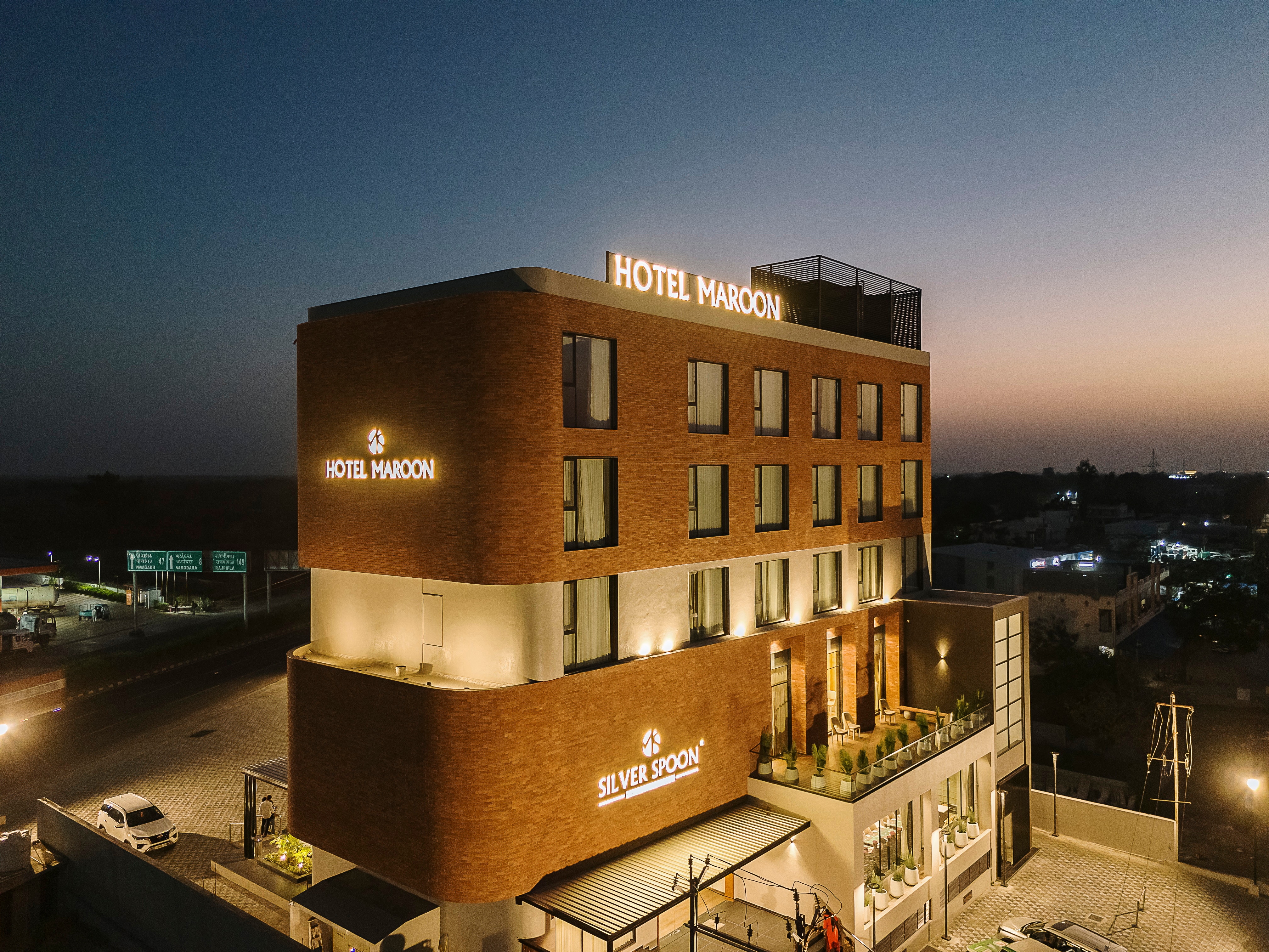 Reviews of Hotel Maroon in Godhra - Goibibo