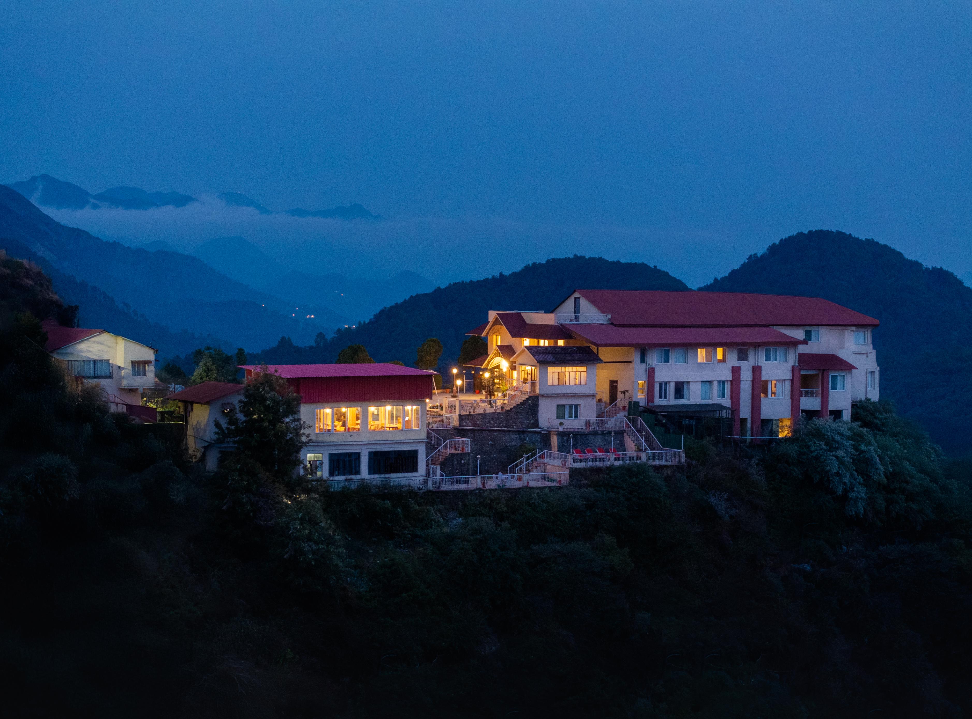 Tree of Life Highlands, Mussoorie 𝗕𝗢𝗢𝗞 Mussoorie Resort
