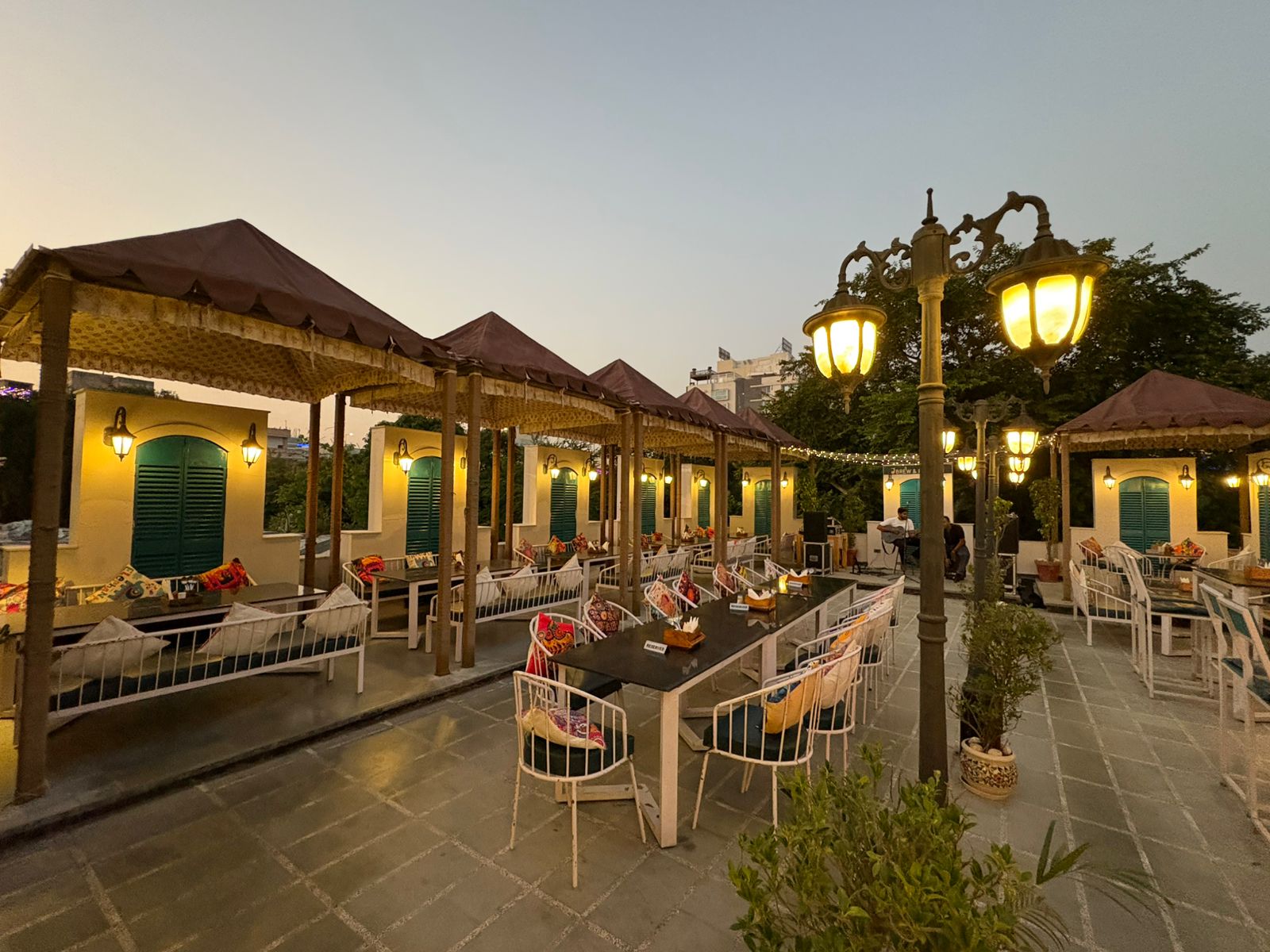 J Startup House - Coliving & Coworking, Jaipur - C Scheme Hostel Jaipur ...
