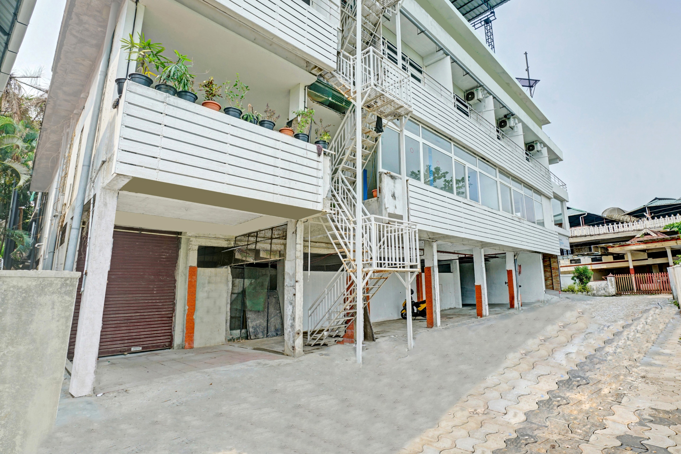 OYO Vazhakkala Residency 𝗕𝗢𝗢𝗞 Cochin Hotel