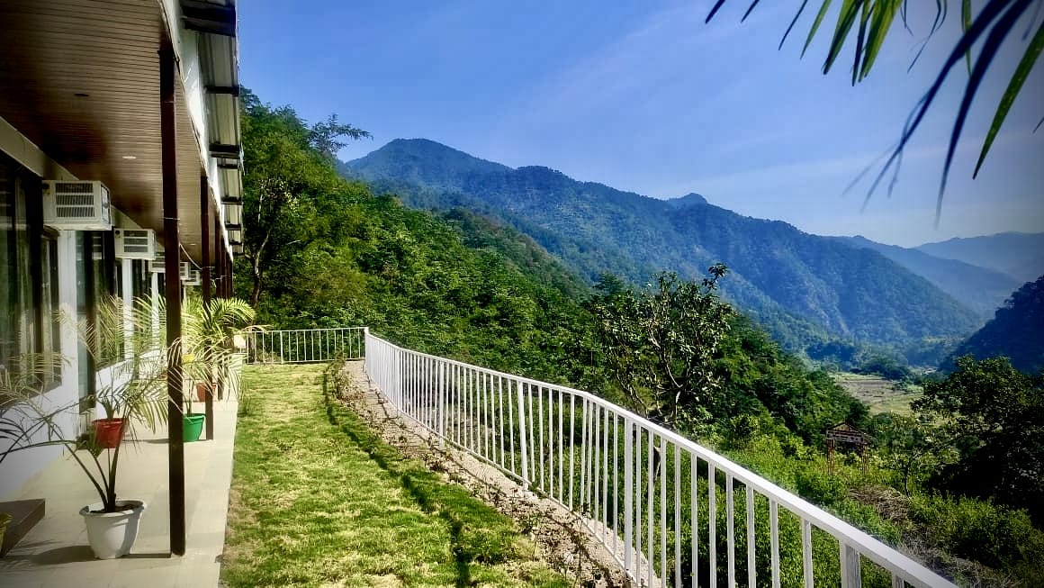 The Himaya's 𝗕𝗢𝗢𝗞 Rishikesh Resort