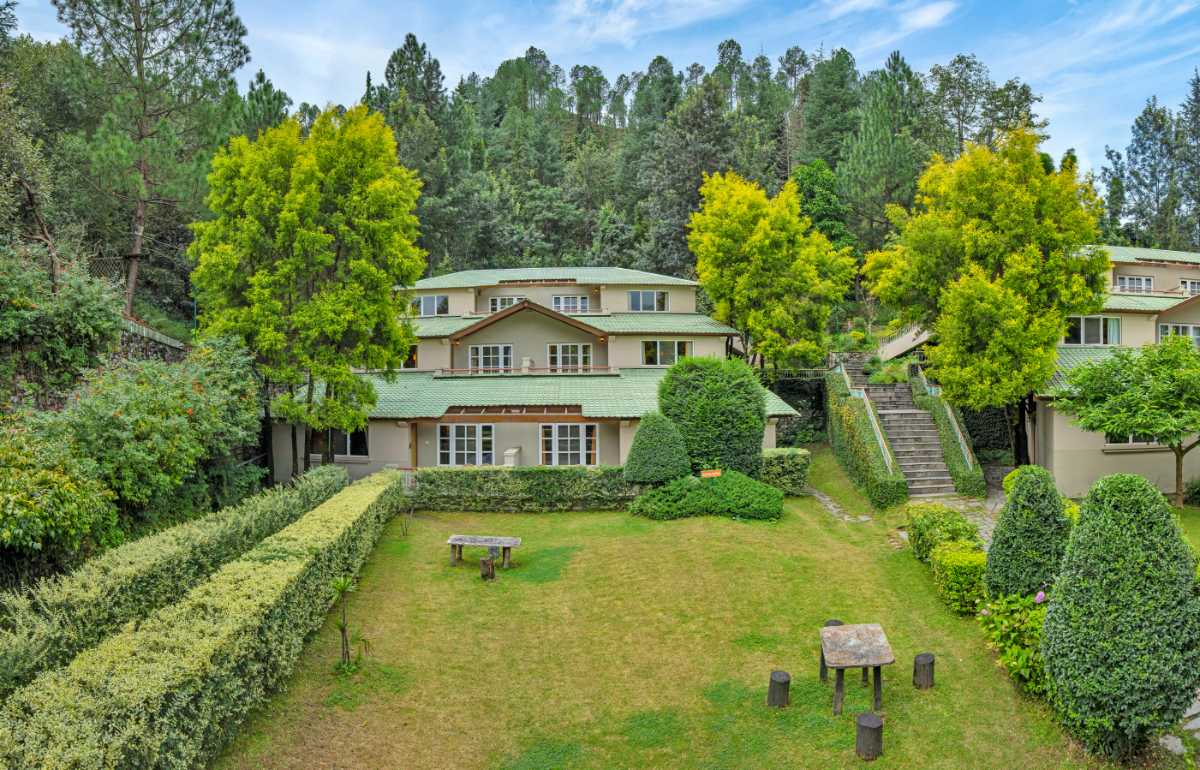 Club Mahindra Binsar Valley 𝗕𝗢𝗢𝗞 Almora Resort