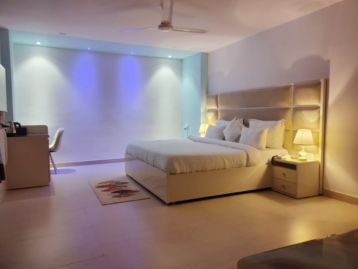 Hotel Hindustan Inn 𝗕𝗢𝗢𝗞 Rairangpur Hotel