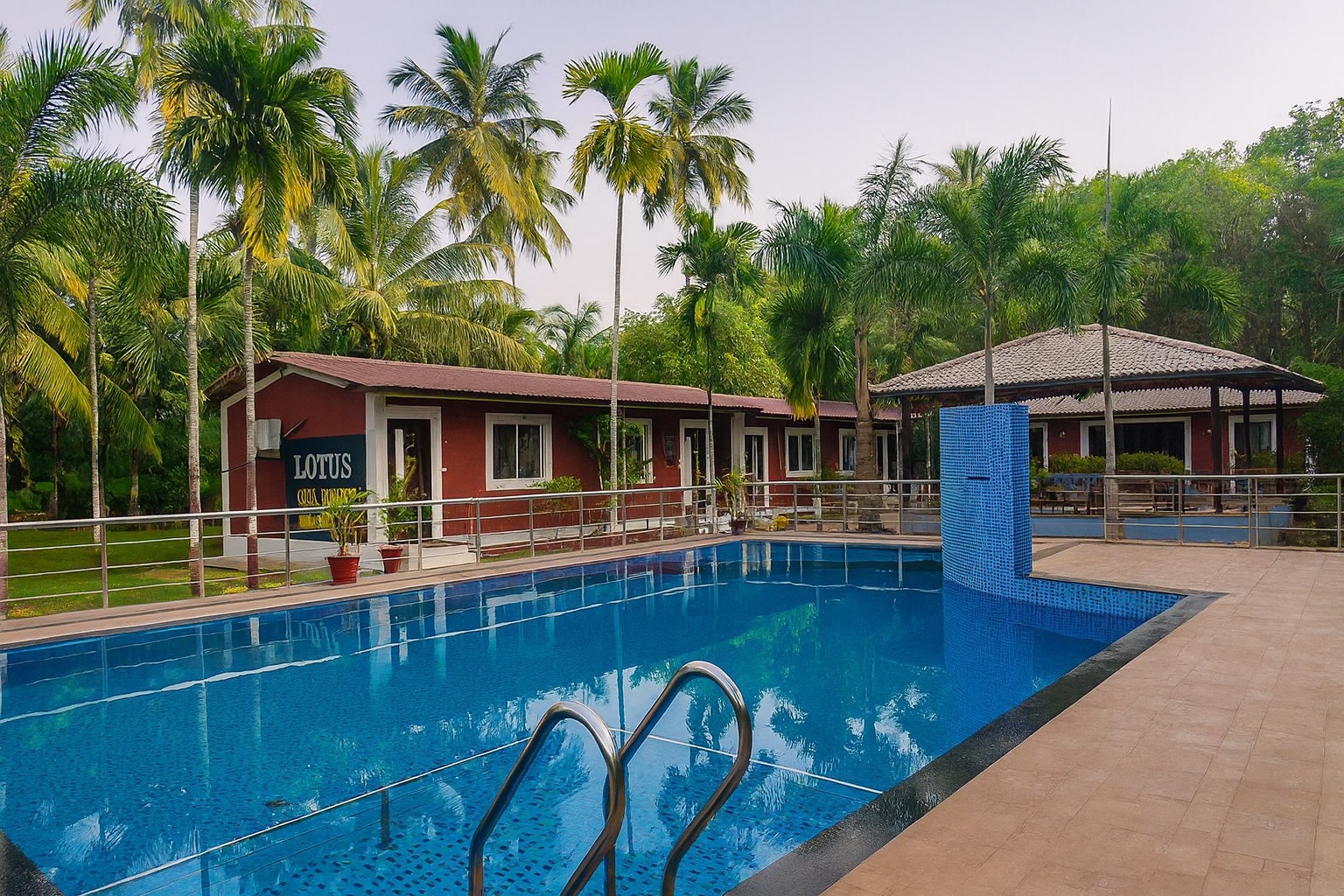 Lotus Holiday Resort 𝗕𝗢𝗢𝗞 Diveagar Resort