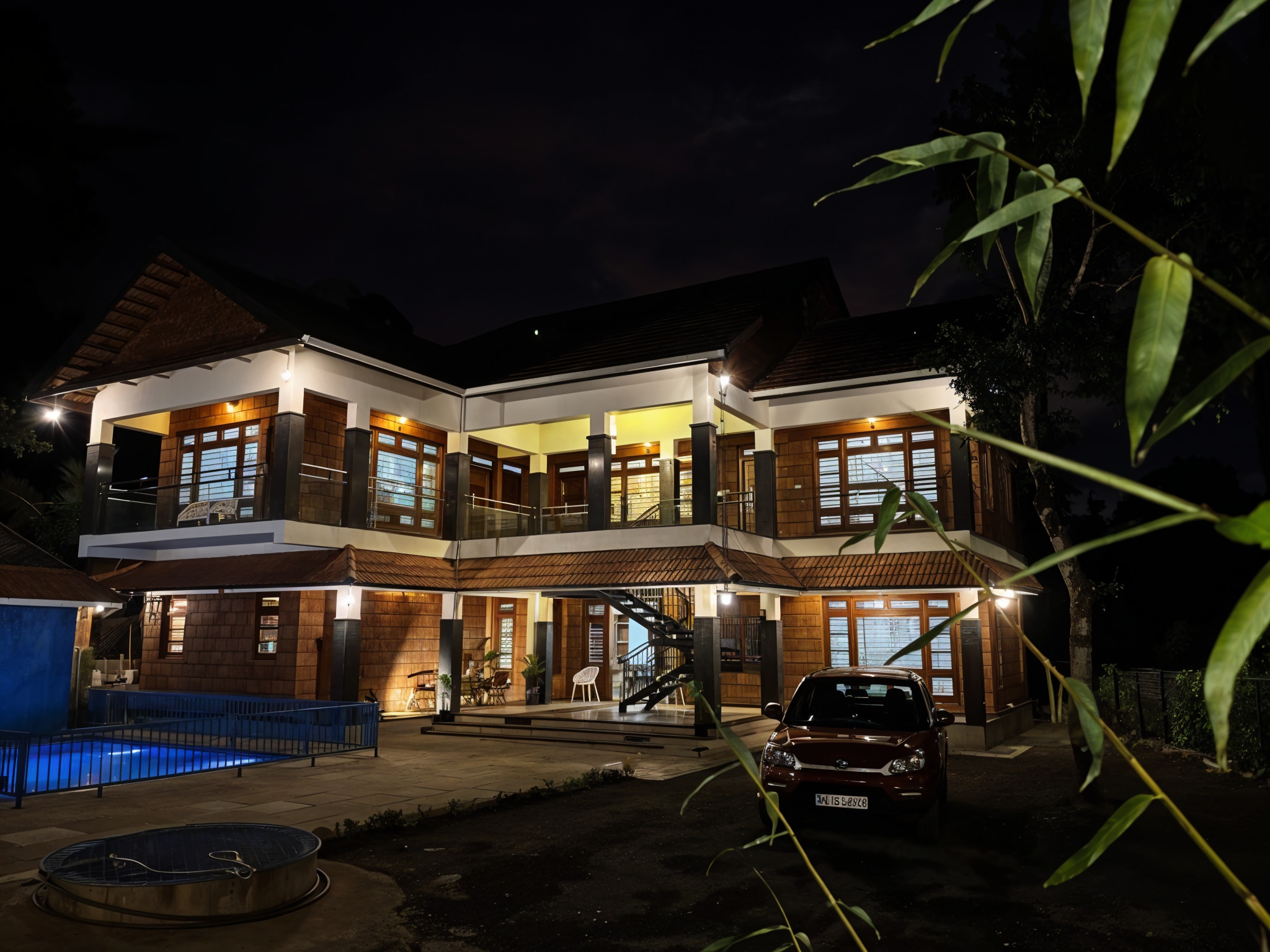 Devas Heritage Homestay 6BR with Pool by Homeyhuts 𝗕𝗢𝗢𝗞 Wayanad Homestay