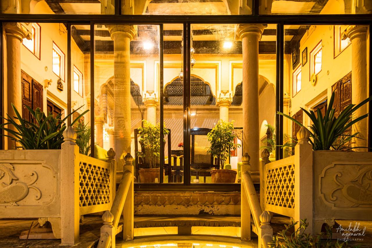 Rudreshwar Mahadeo Kothi by ITH Stays 𝗕𝗢𝗢𝗞 Varanasi Palace