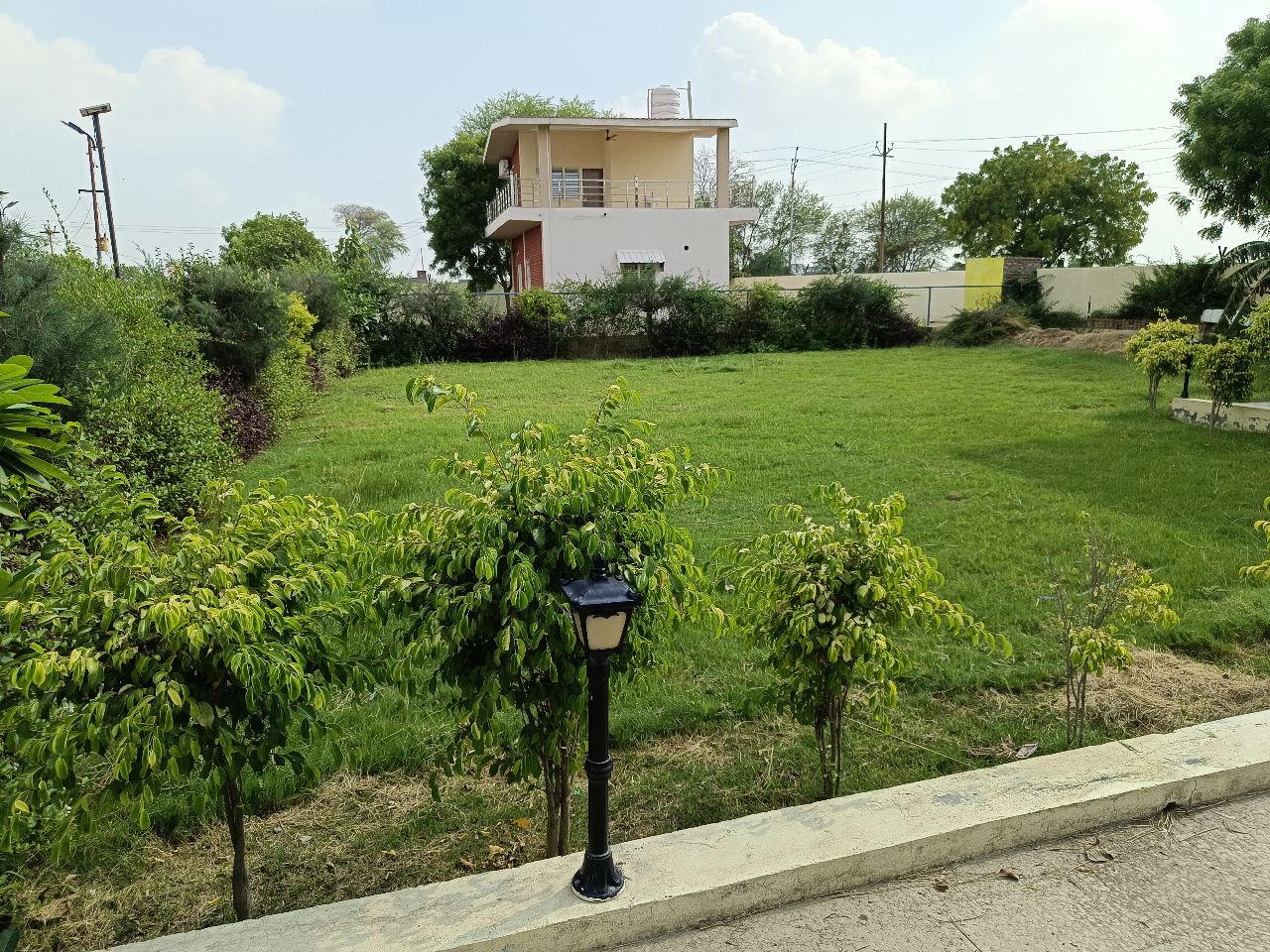 Geeta Ashram ( Farm House ) 𝗕𝗢𝗢𝗞 Chhata Homestay