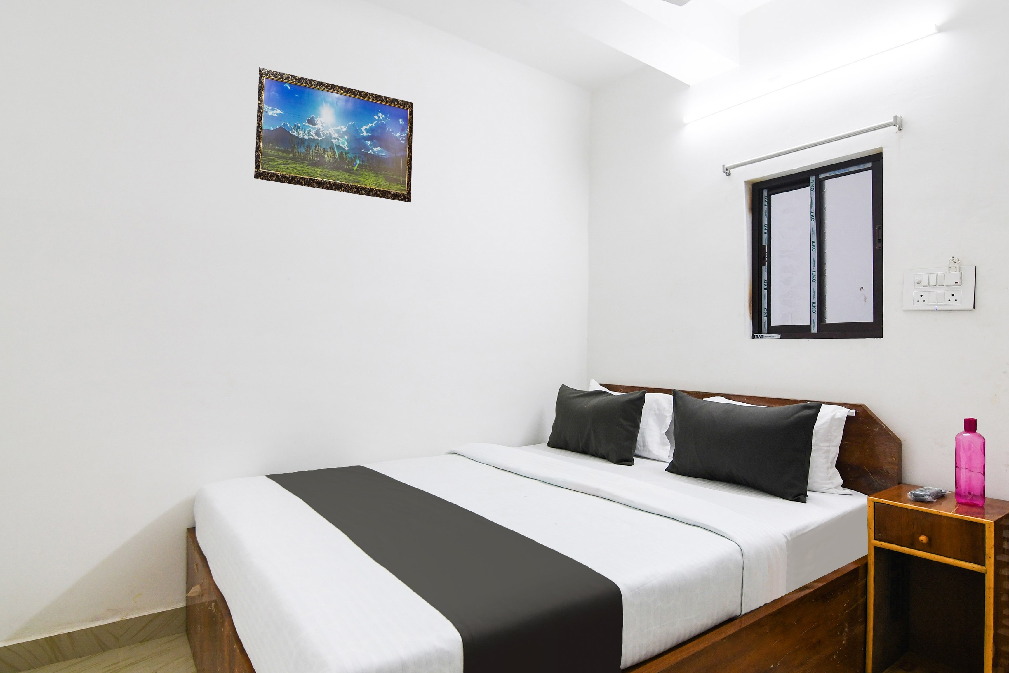 Hotel O SP 𝗕𝗢𝗢𝗞 Howrah Hotel