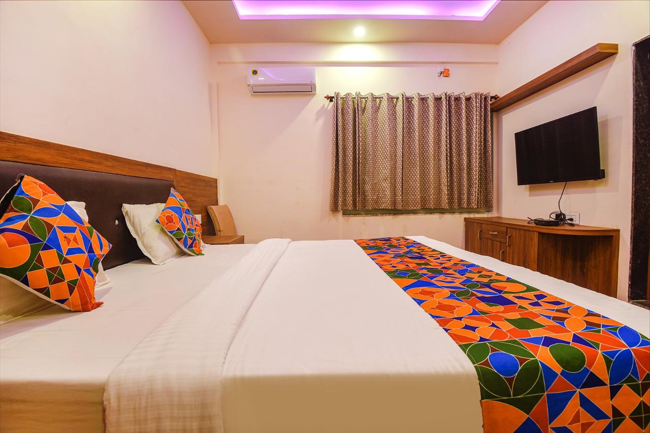 Goa Holiday Beach Resort in Calangute Goa - Reviews, Photos & Offer