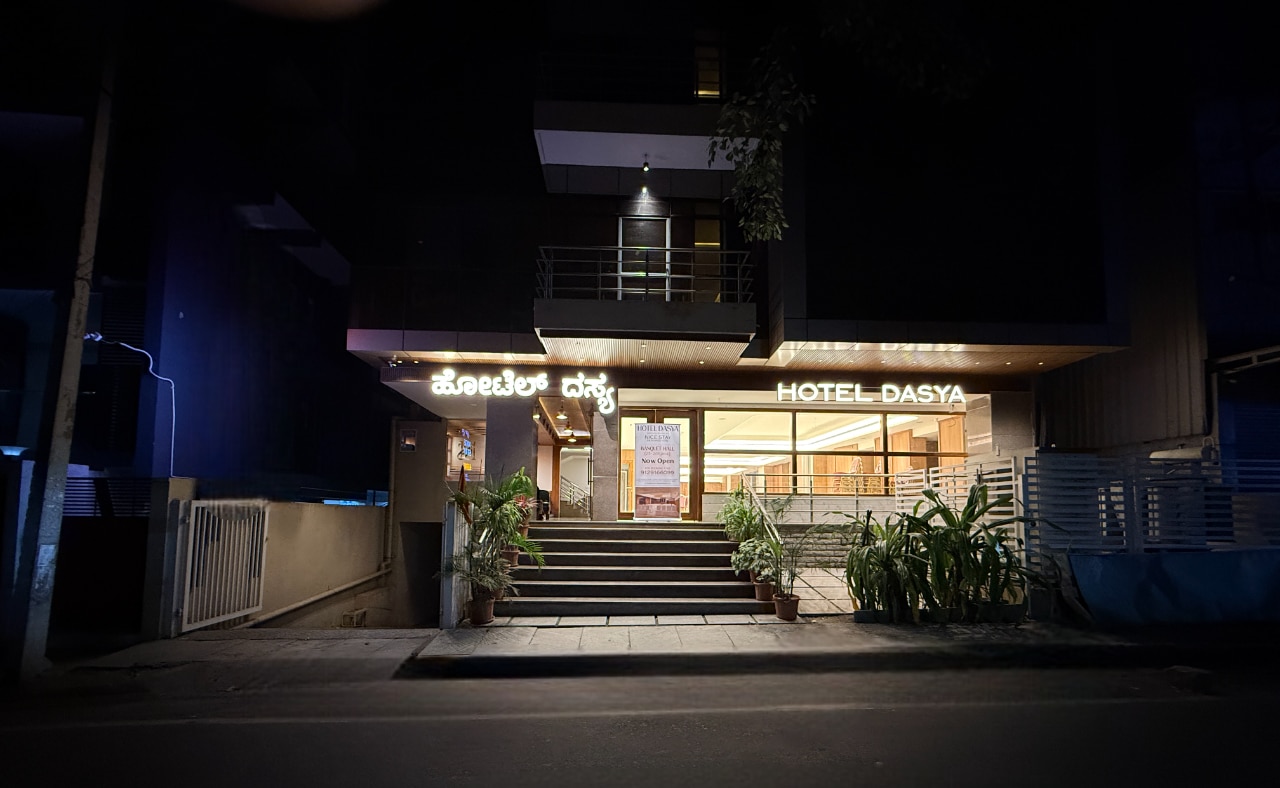 Hotel Dasya (Formerly Nice Stay The Business Hotel) 𝗕𝗢𝗢𝗞 Bangalore Hotel