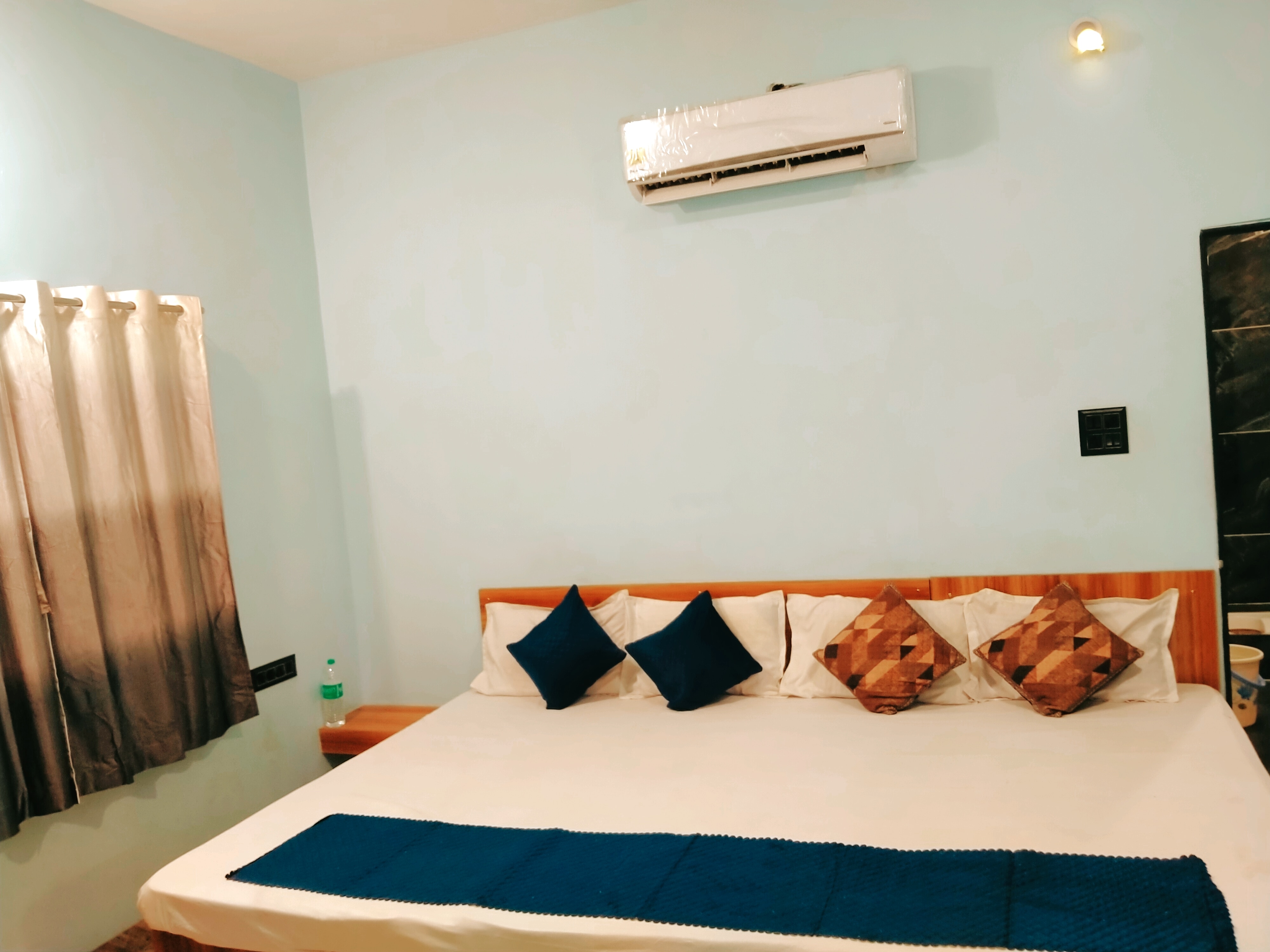 Shree ram guest house 𝗕𝗢𝗢𝗞 Ujjain Guest House