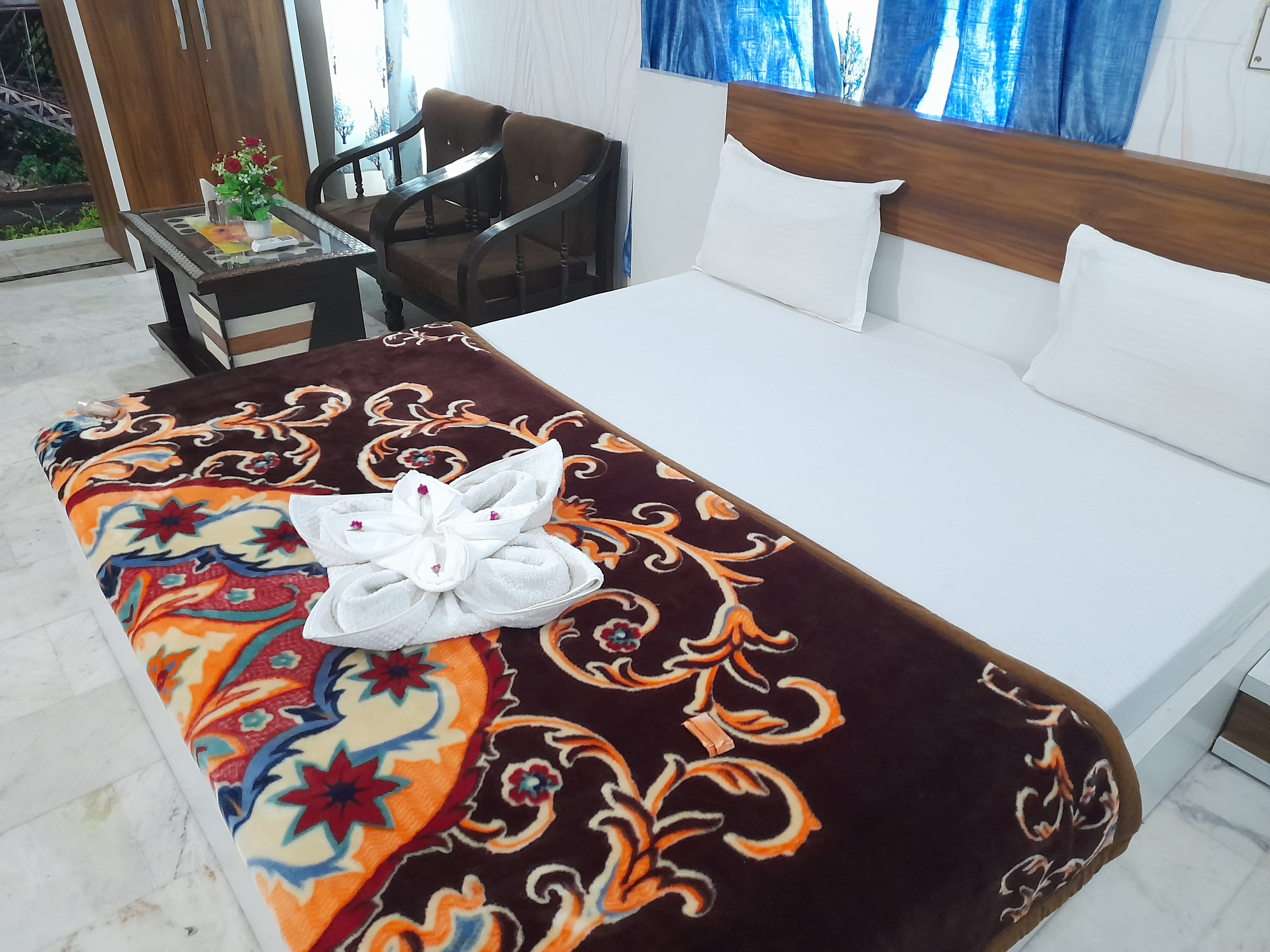 Hotel Royal Rajasthan Buhana Buhana - Reviews, Photos & Offer