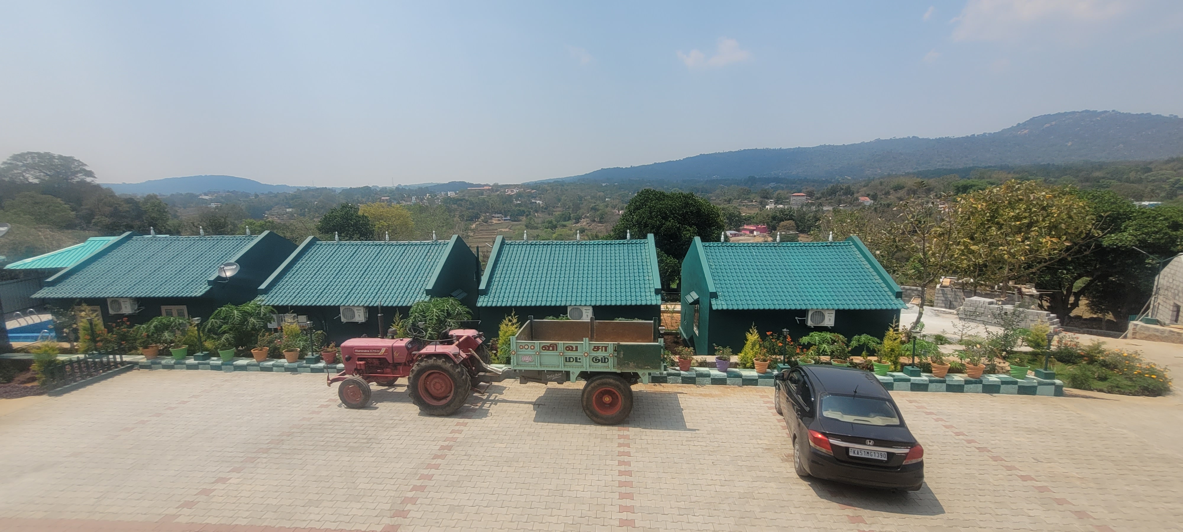 Mithra Pasumai kudil 𝗕𝗢𝗢𝗞 Yelagiri Cottage