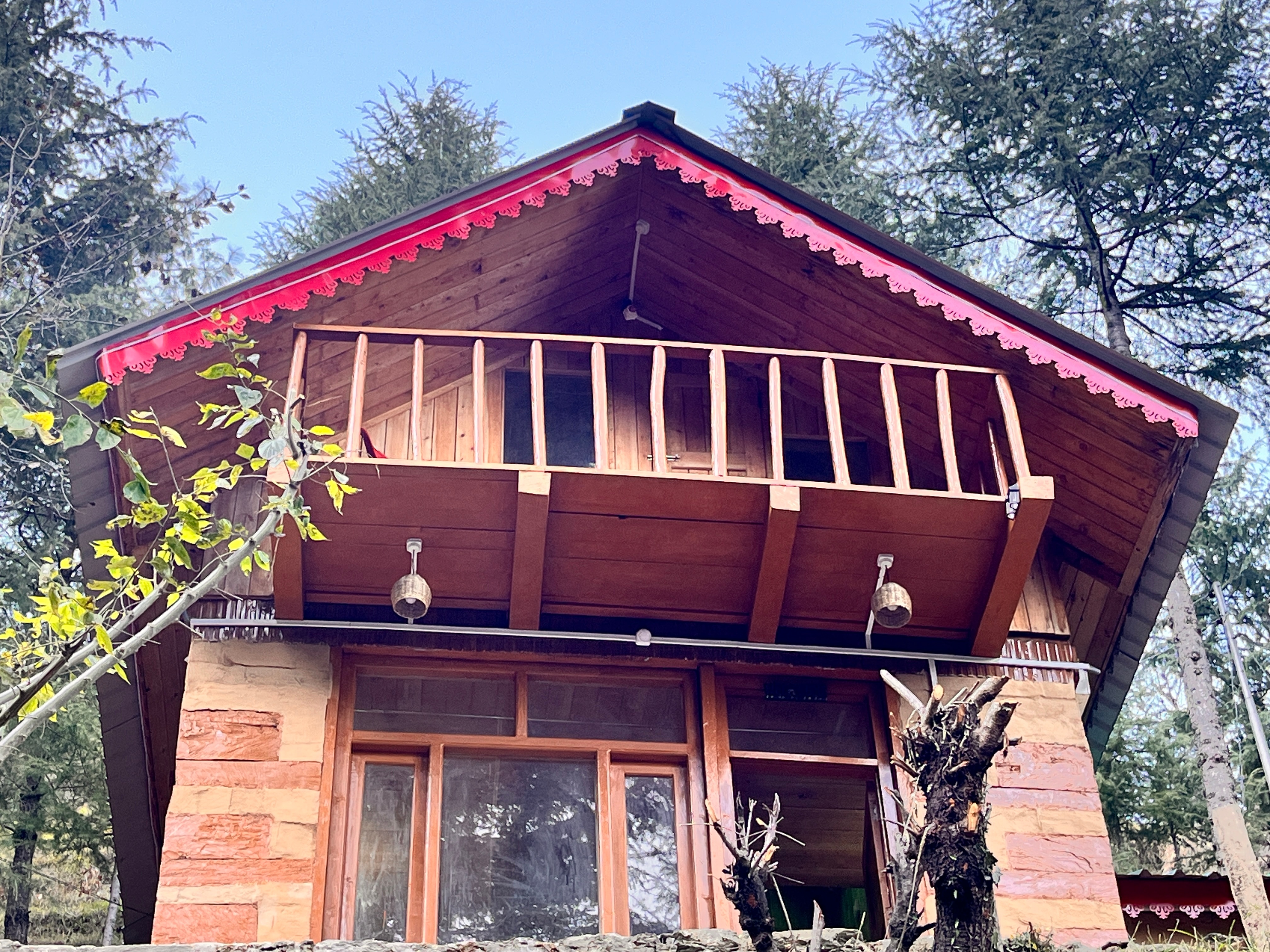 Amenities of Alpine Heaven Forest view cottage uphill Trk150mtr
