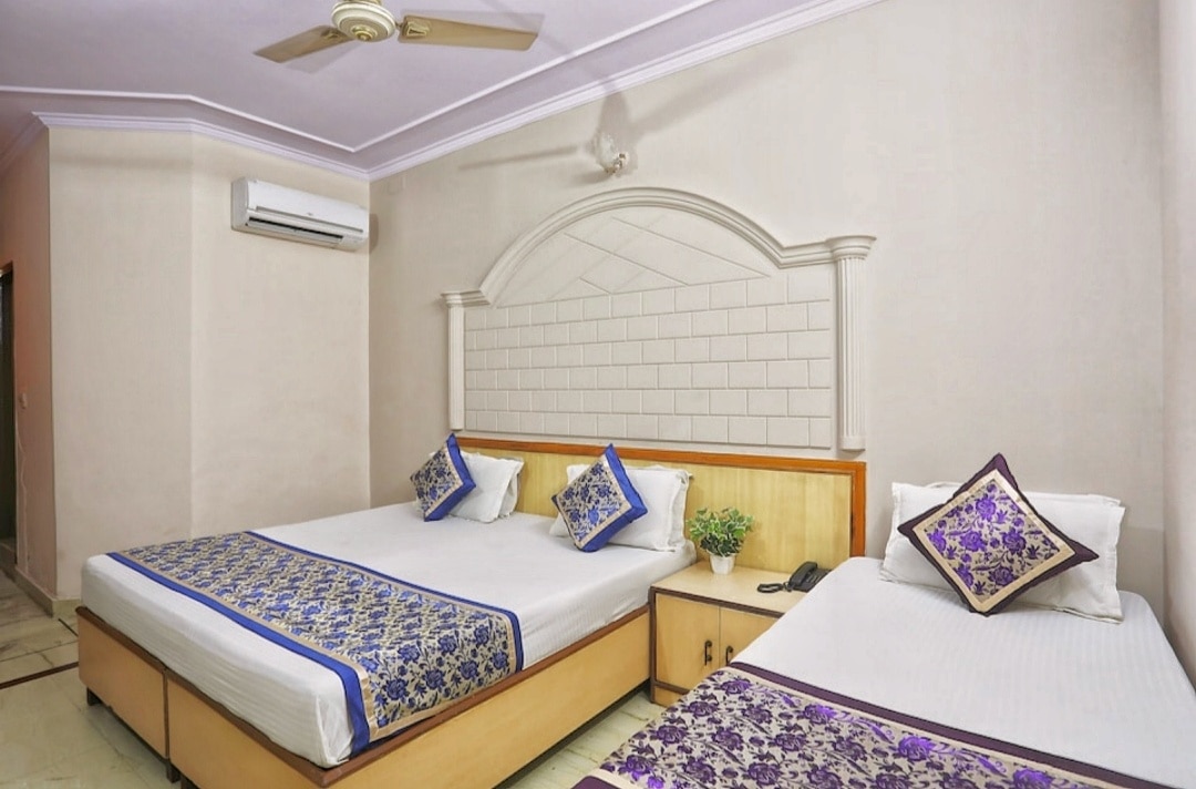 Madhu Hotel and Banquet Ghaziabad - Reviews, Photos & Offer