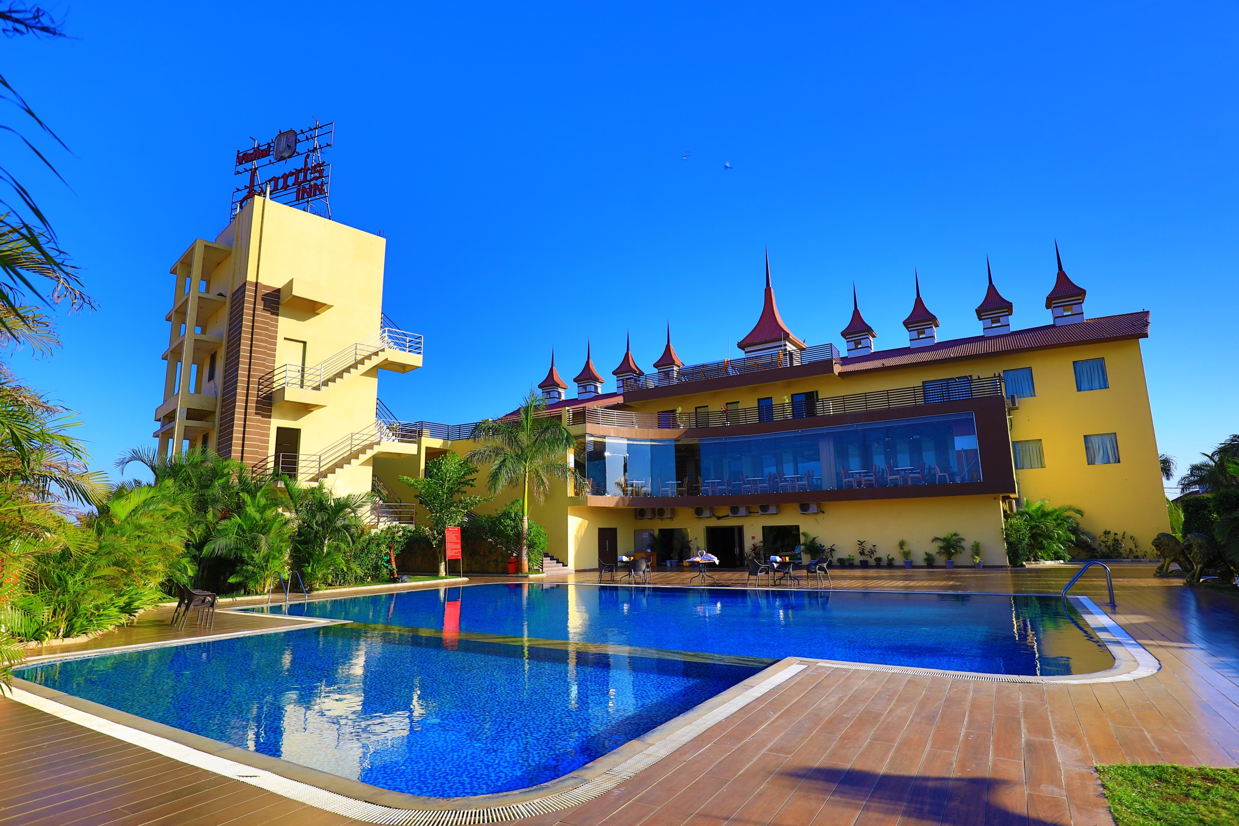 Vishal Lords Inn Gir Forest Pure Veg 𝗕𝗢𝗢𝗞 Sasan Gir Resort