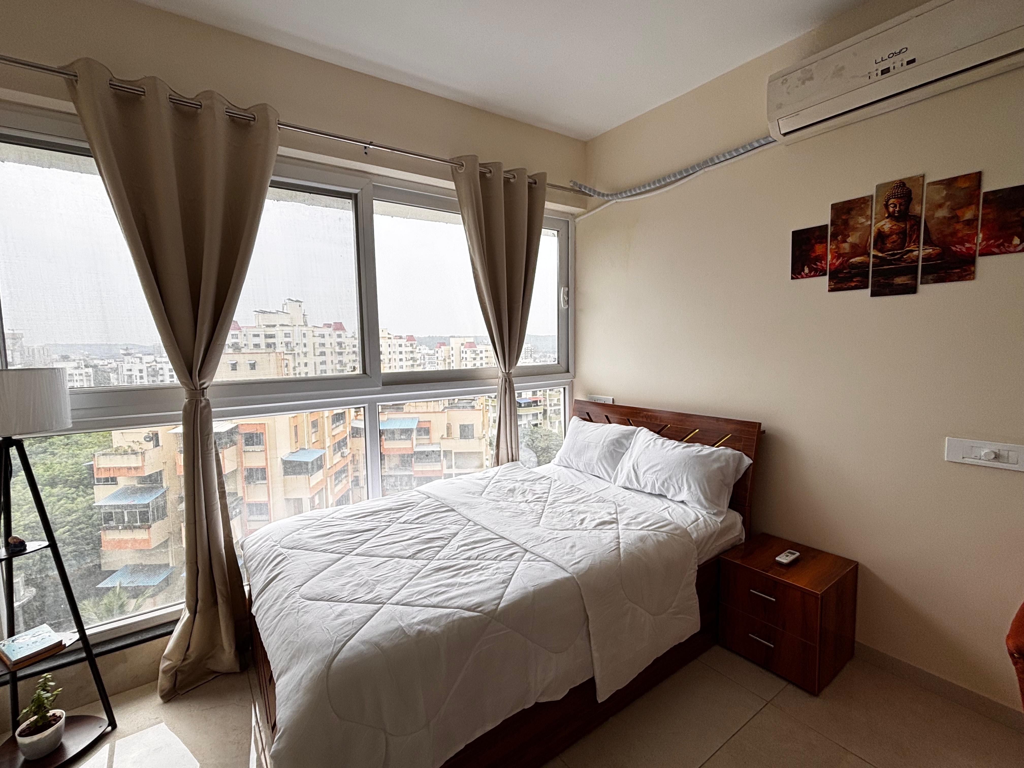 The Cozy Atelier 𝗕𝗢𝗢𝗞 Pune Apartment