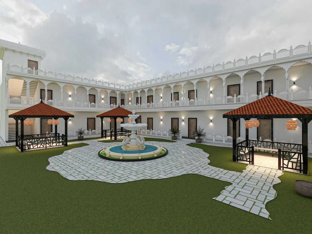 Gold Nest Rubystone Heritage 𝗕𝗢𝗢𝗞 Udaipur Resort
