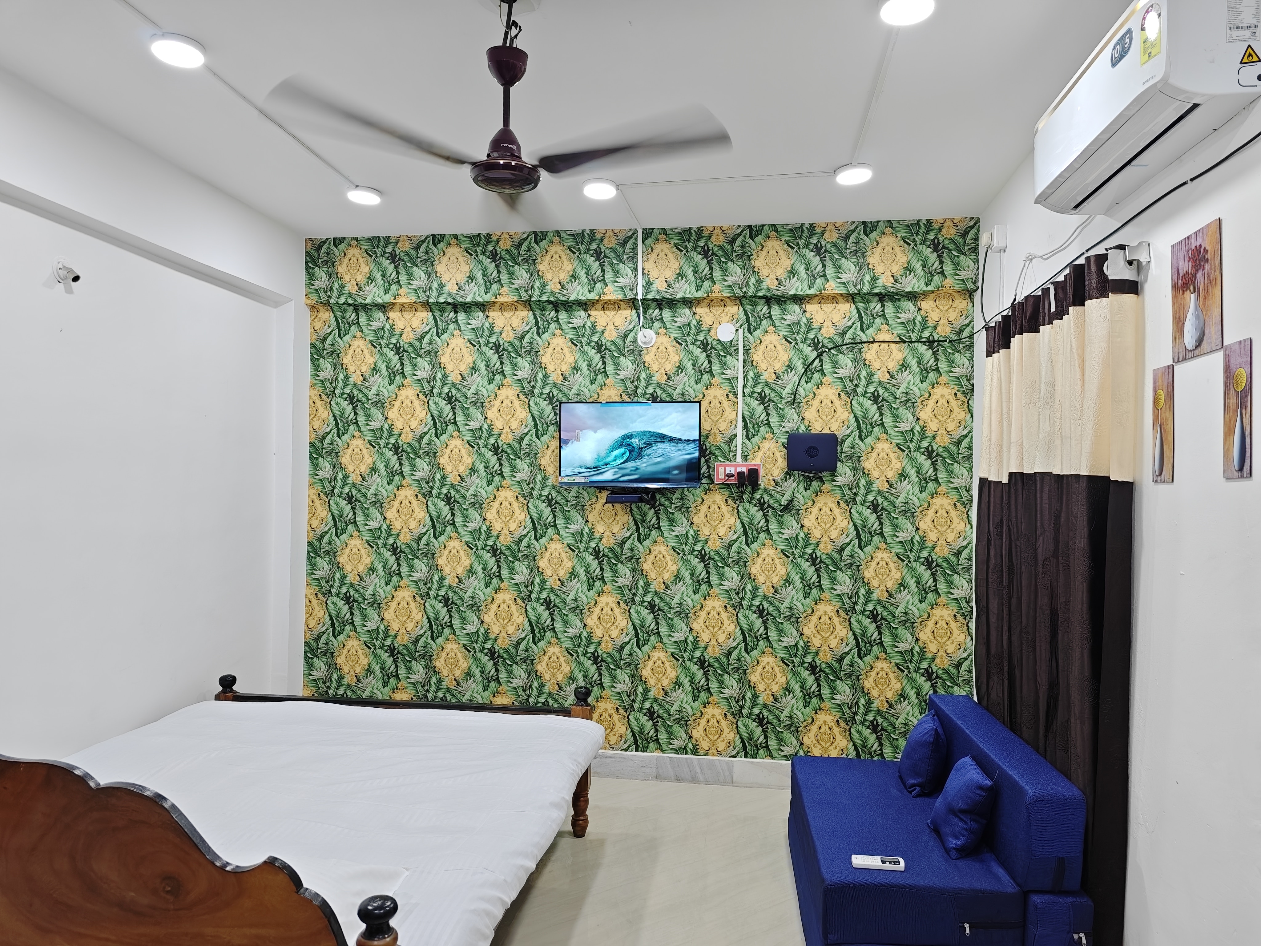 Entire Studio Flat On The Beach 𝗕𝗢𝗢𝗞 Puri Apartment