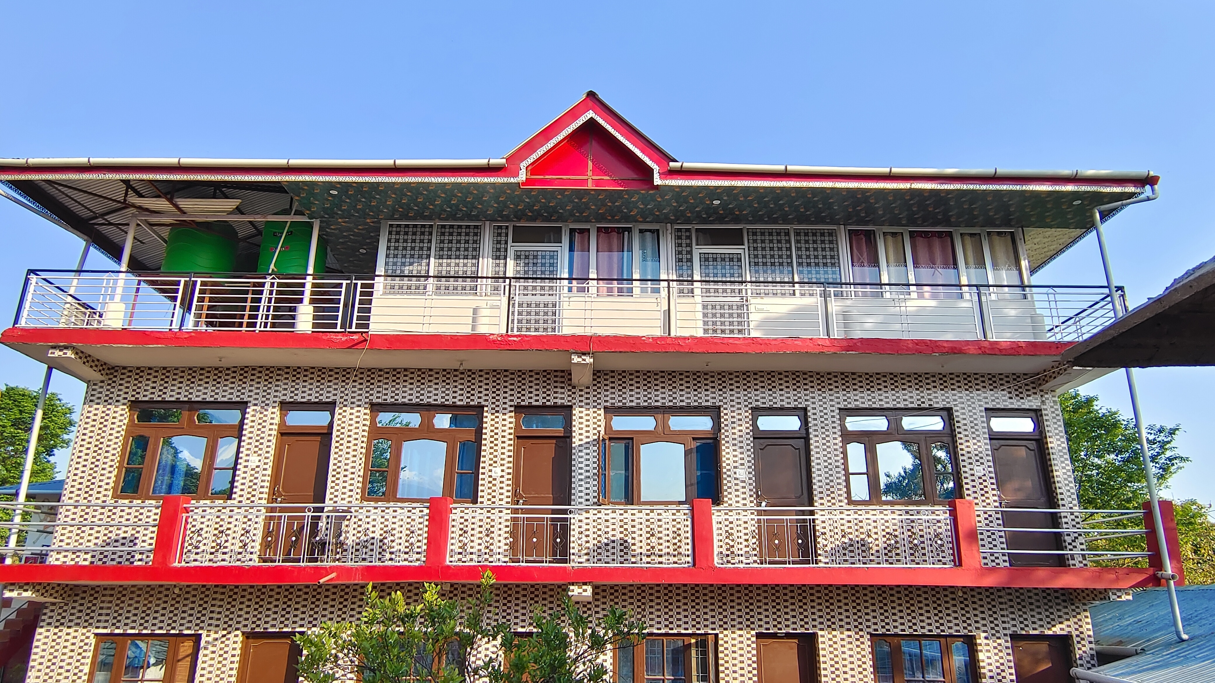 Puri Rooms in Bir 𝗕𝗢𝗢𝗞 Bir Billing Homestay
