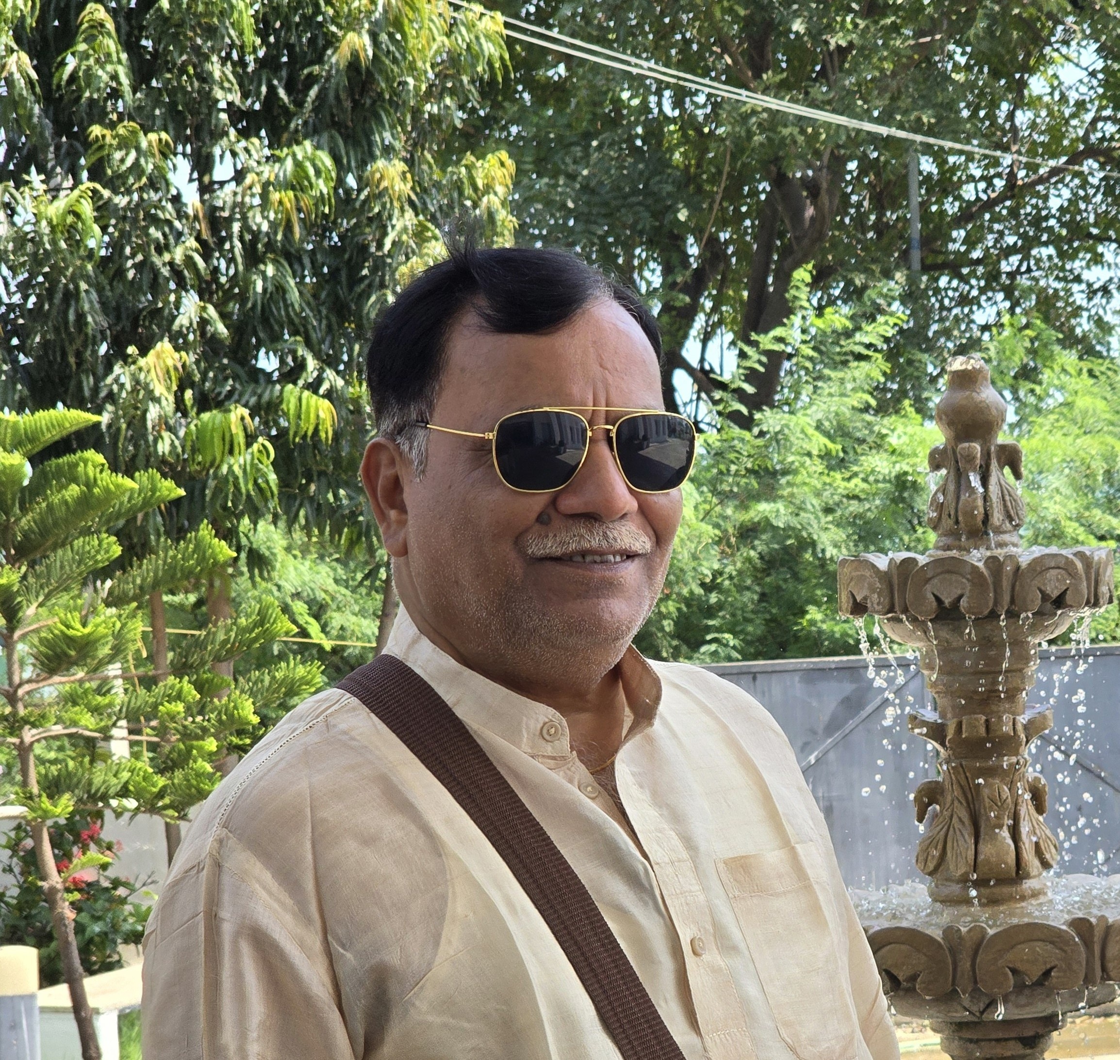 Kashi Vishram Palace 𝗕𝗢𝗢𝗞 Varanasi Homestay 𝘄𝗶𝘁𝗵 𝗙𝗥𝗘𝗘 𝗖𝗮𝗻𝗰𝗲𝗹𝗹𝗮𝘁𝗶𝗼𝗻