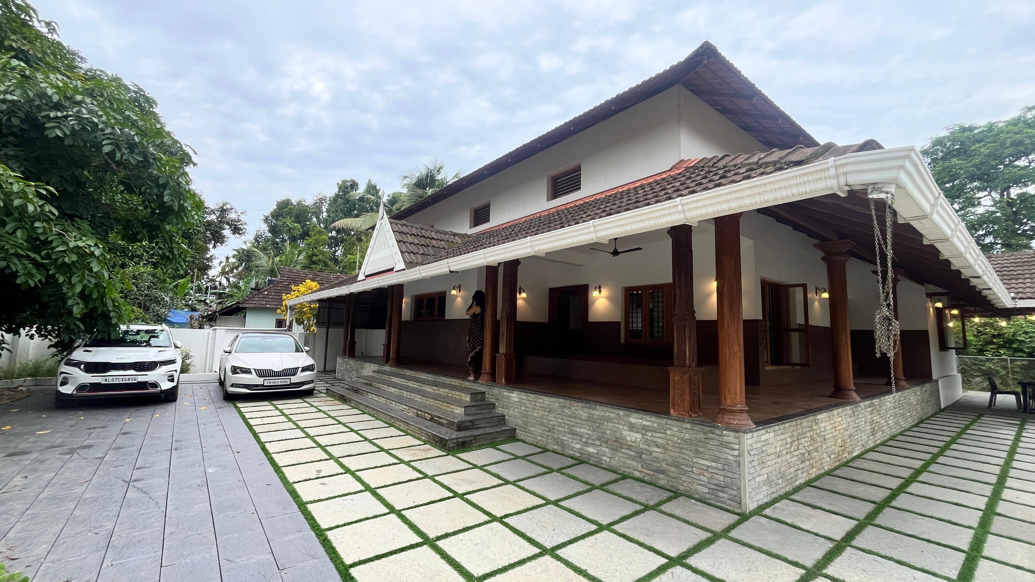 Thamburan Veedu, Cochin 𝗕𝗢𝗢𝗞 Cochin Villa