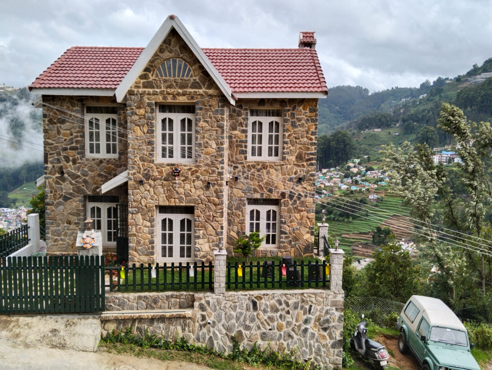 Zhagaram Cottage -House of Mist Kodaikanal - Reviews, Photos & Offer
