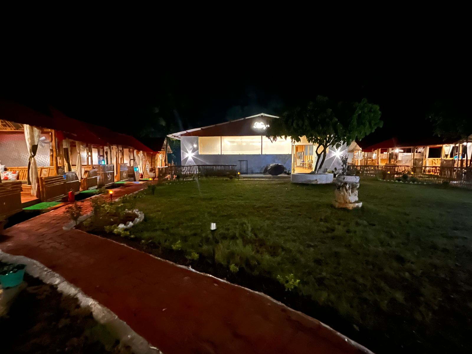 Ryka Tranquil Resort 𝗕𝗢𝗢𝗞 Sonapur Resort