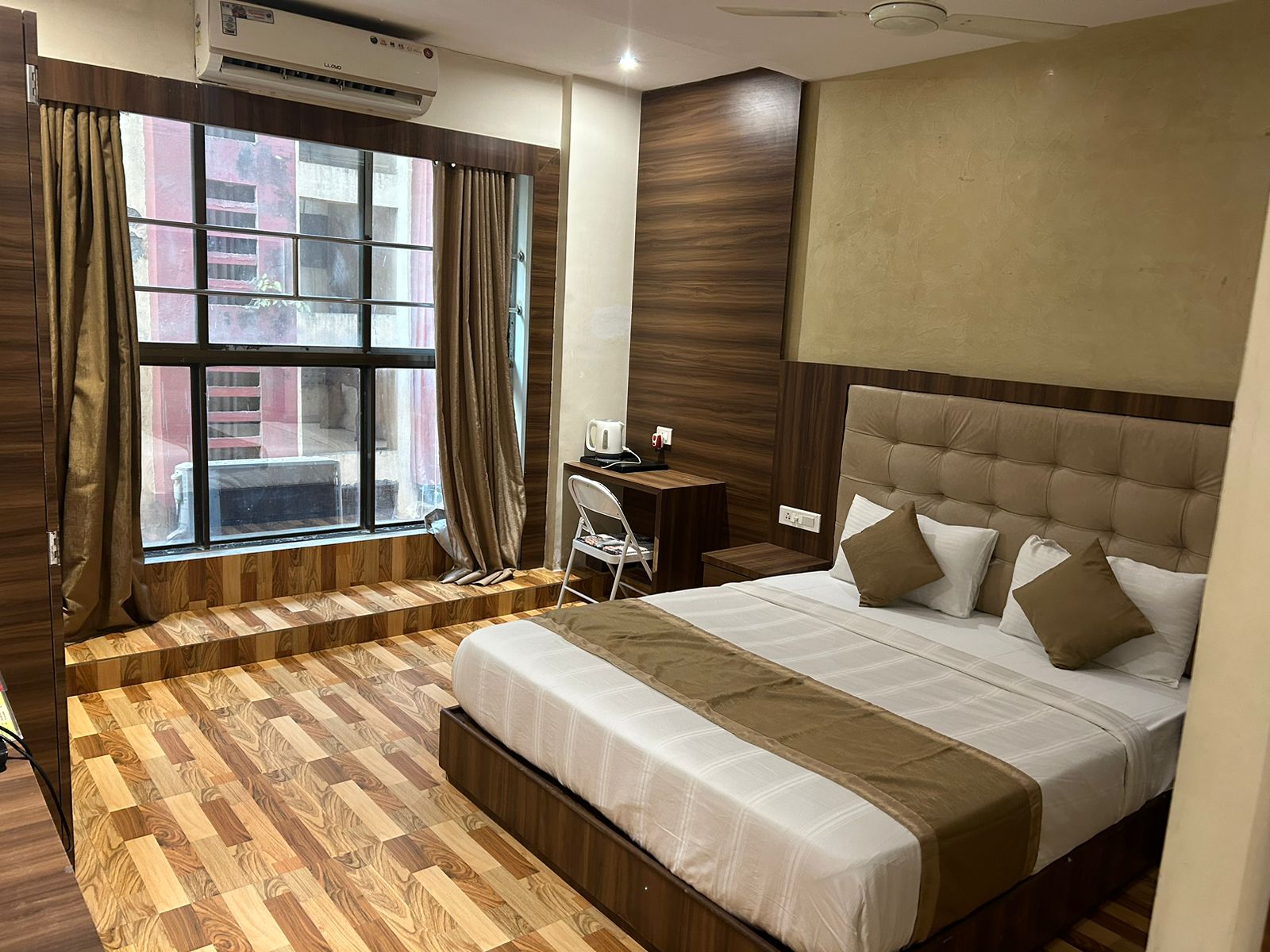 Hotel BKC Mannat Mumbai - Reviews, Photos & Offer