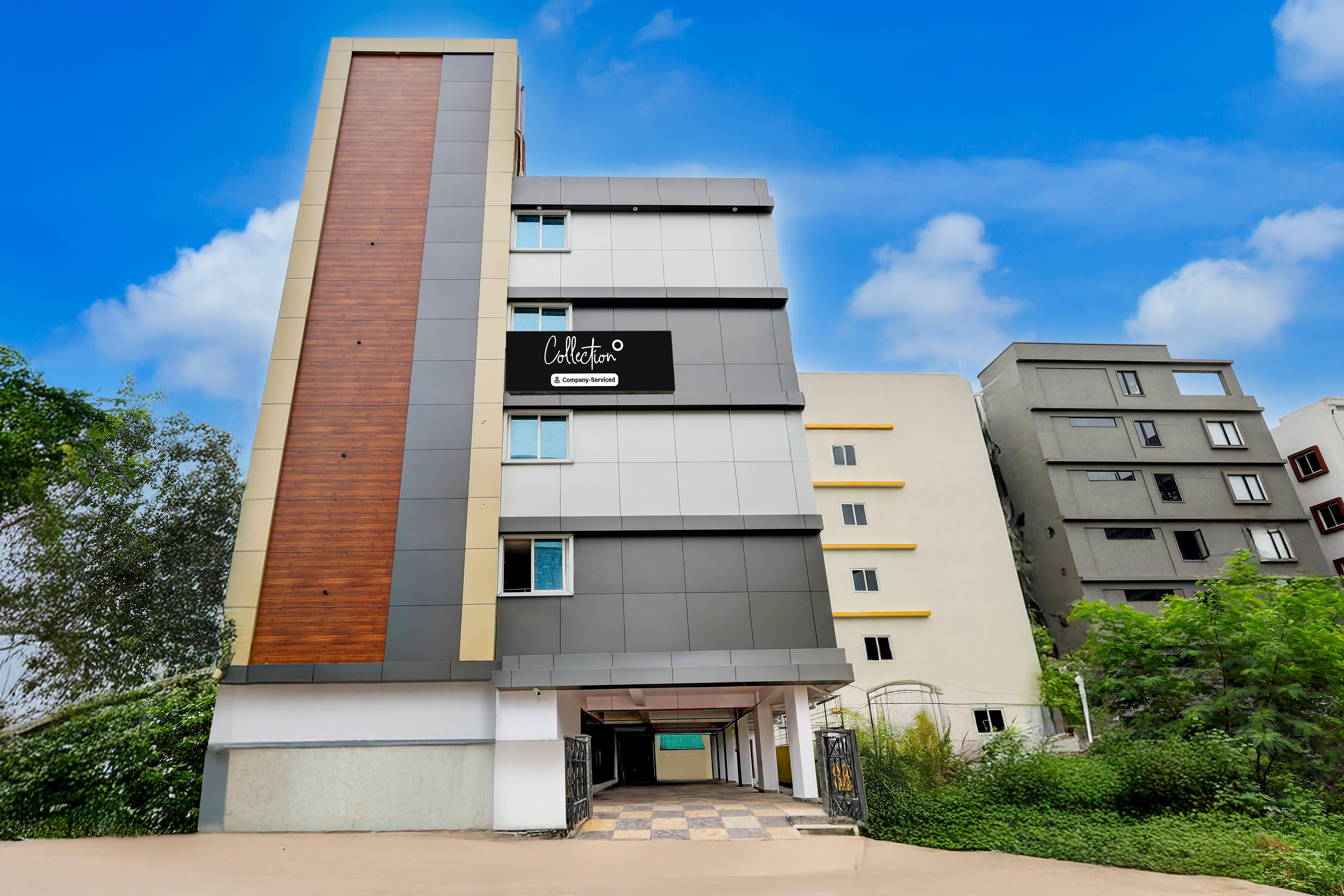 OYO Collection O Dr. NTR University Of Health Sciences Formerly Hotel V ...