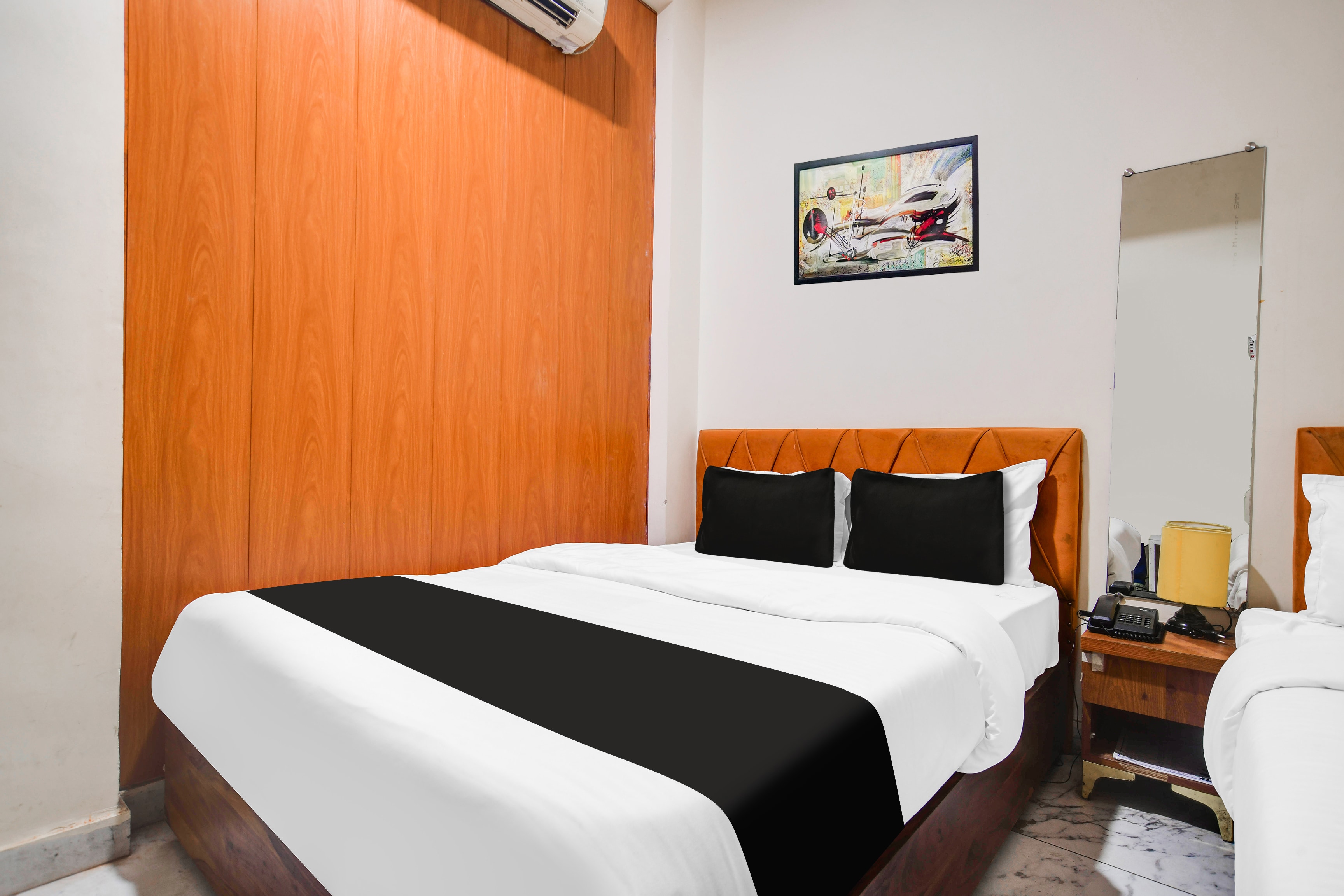 Hotel O Ujjain Near Hari Fatak Ujjain - Reviews, Photos & Offer