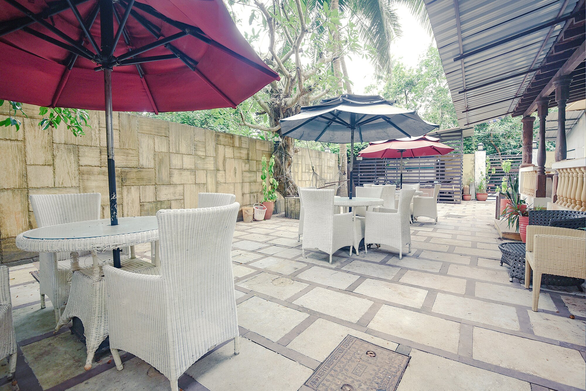 Coco Apartment with Pool 𝗕𝗢𝗢𝗞 Goa Apartment