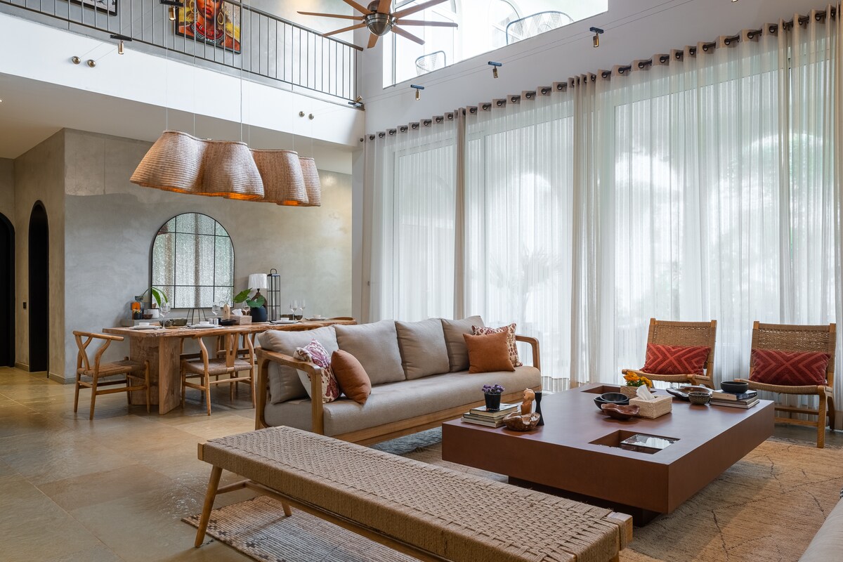 Serai Villa 4BHK Villa Pool 750M From The Beach 𝗕𝗢𝗢𝗞 Goa Villa