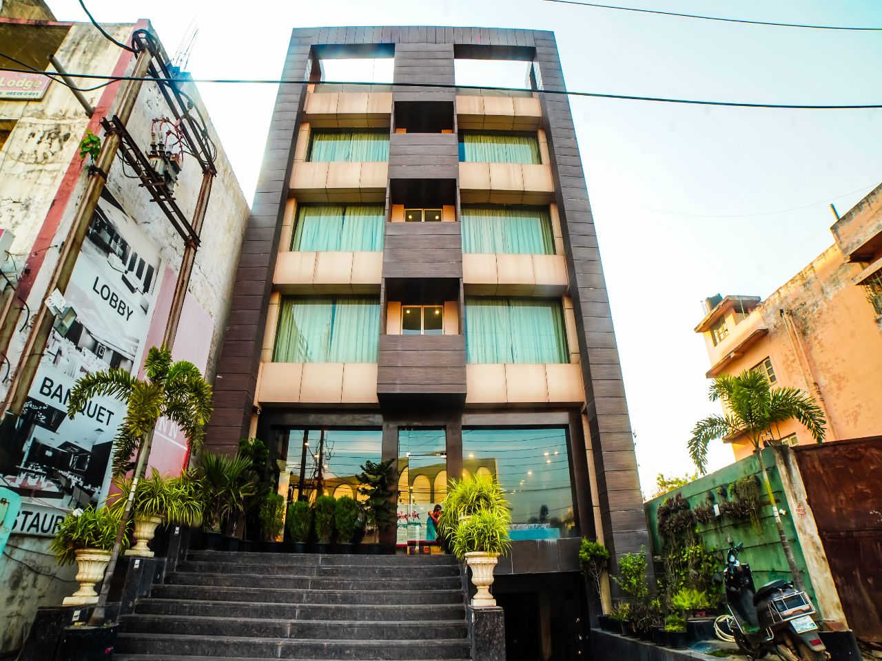 Hotel Garnet Durg - Reviews, Photos & Offer