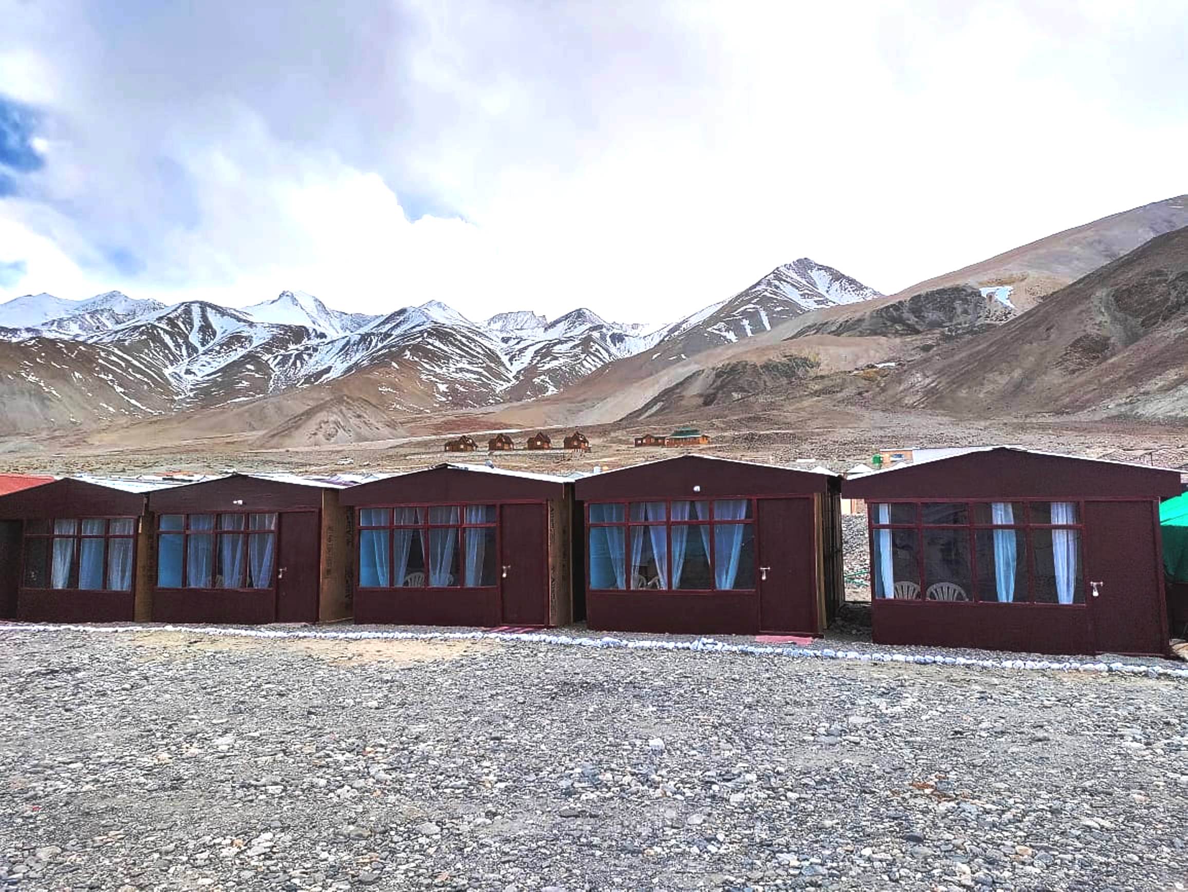 Pangong Delight Camps and Cottages 𝗕𝗢𝗢𝗞 Pangong Camp