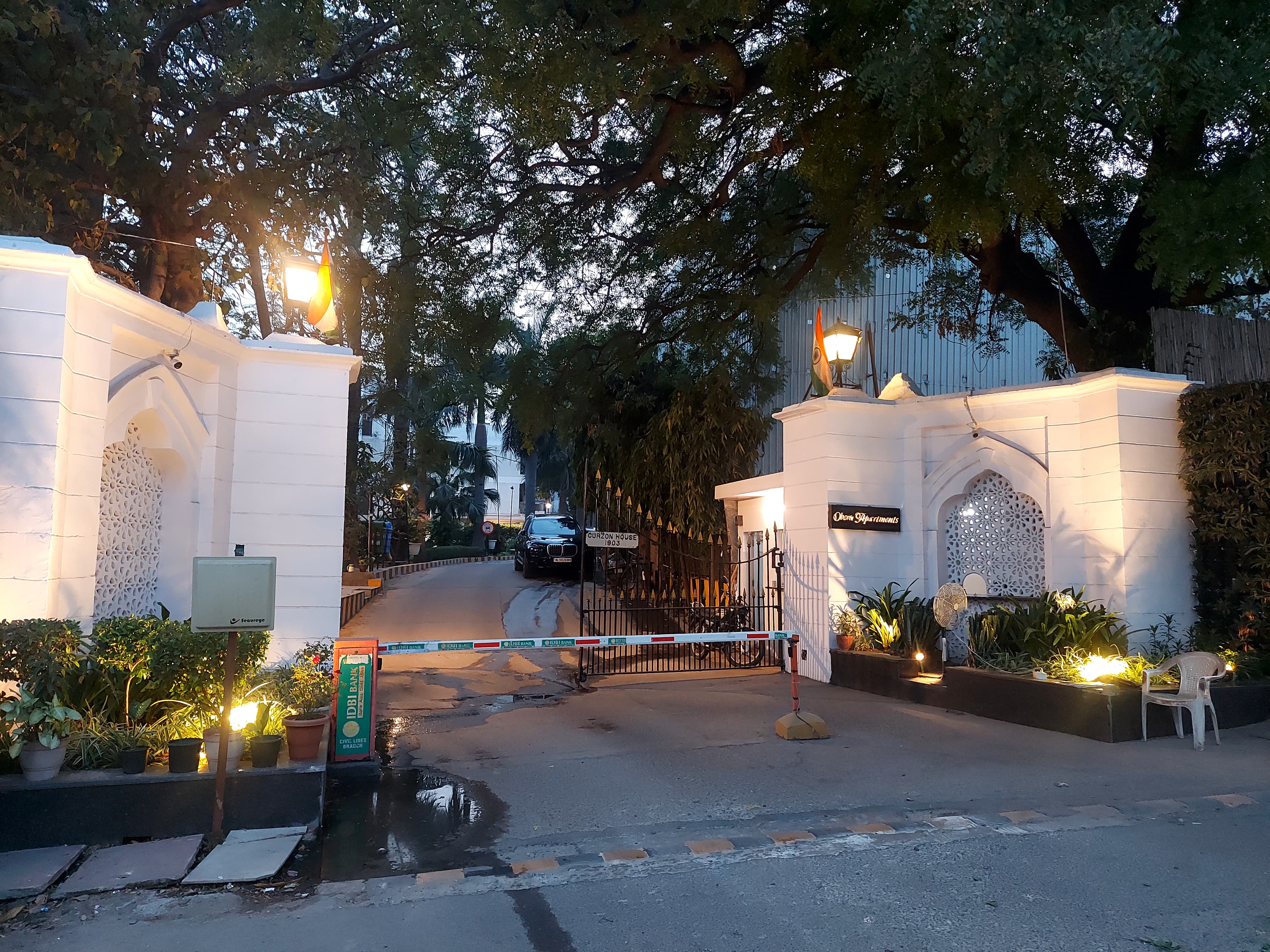 The Pearl of Nature by Nyra 𝗕𝗢𝗢𝗞 Delhi Apartment