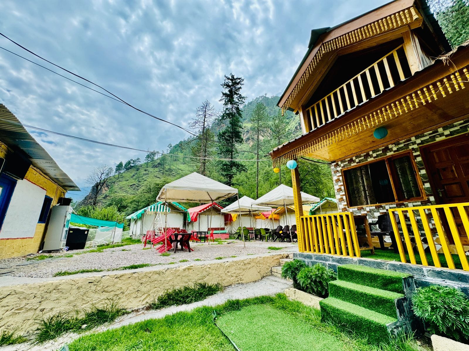 Crown Bliss Riverside Luxury Paradise Homestay Kasol - Reviews, Photos ...