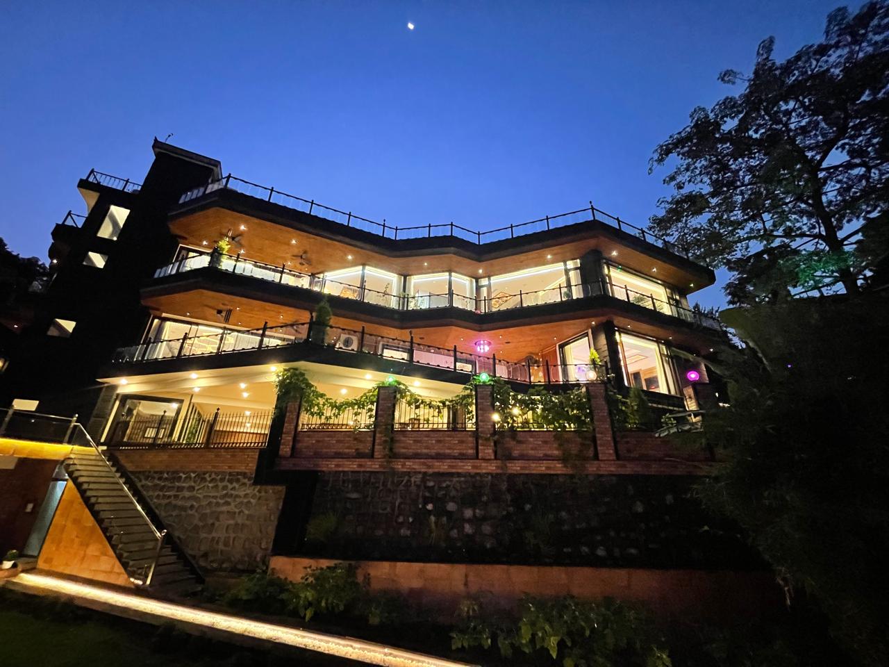 White Lotus | Kanu's Abode Homestay Dehradun - Reviews, Photos & Offer