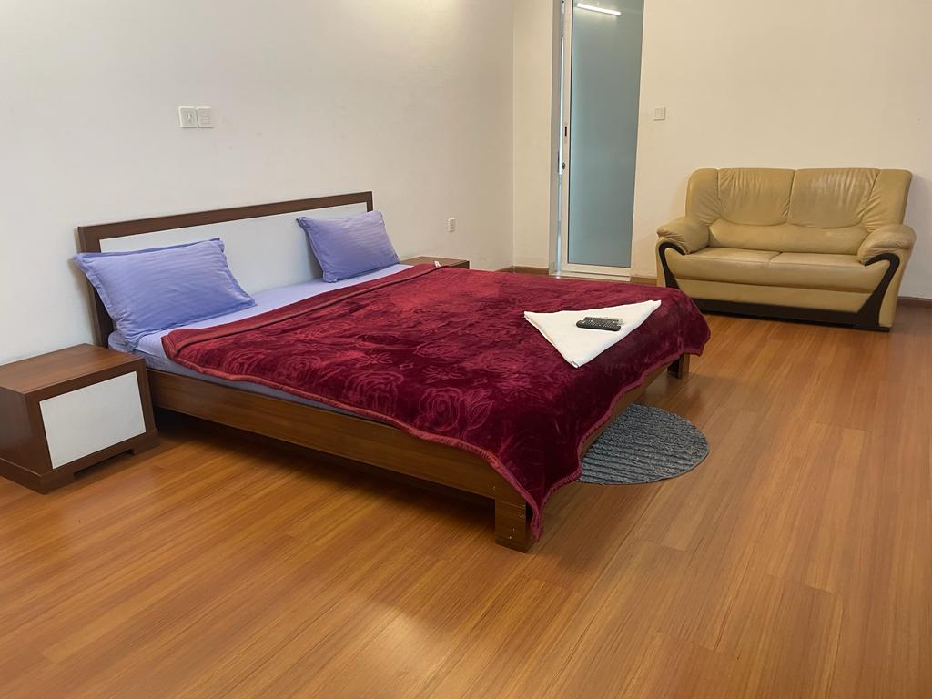 Royal Nest Premium 𝗕𝗢𝗢𝗞 Pune Apartment