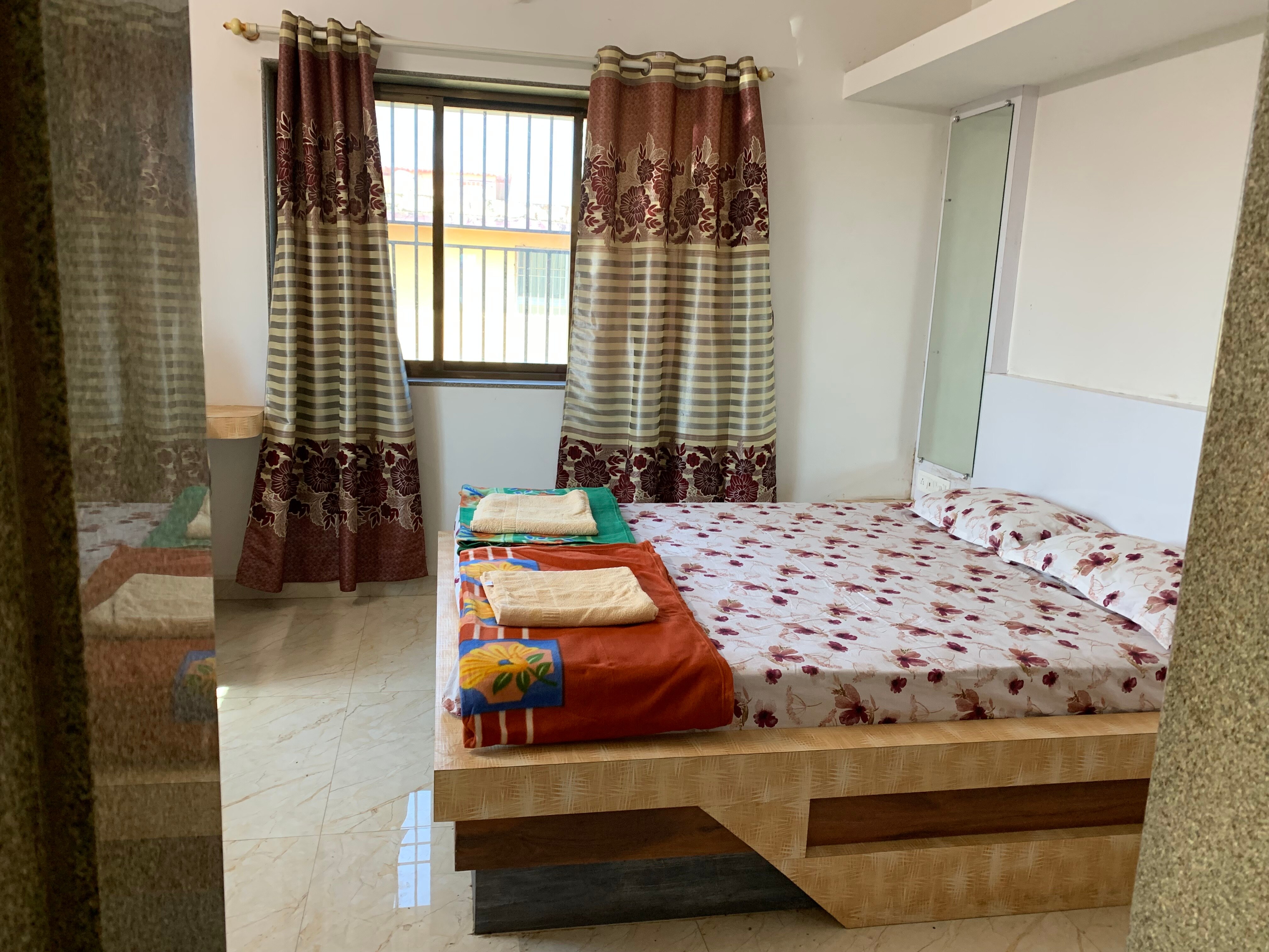 Ashok villa with specious lawn 𝗕𝗢𝗢𝗞 Malvan Villa
